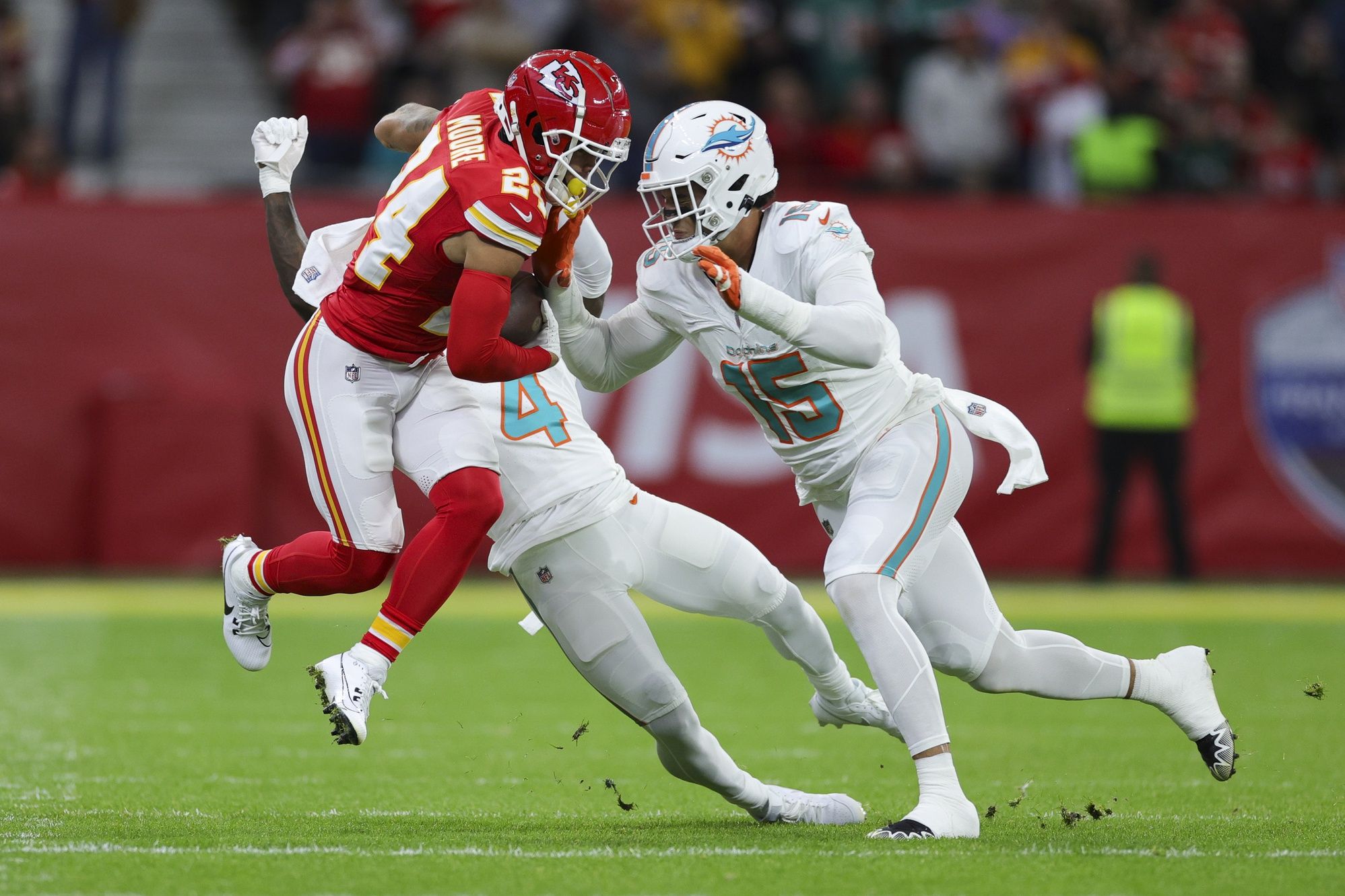 Miami Dolphins News, April 11: A Look at Jaelan Phillips' Fifth-Year ...