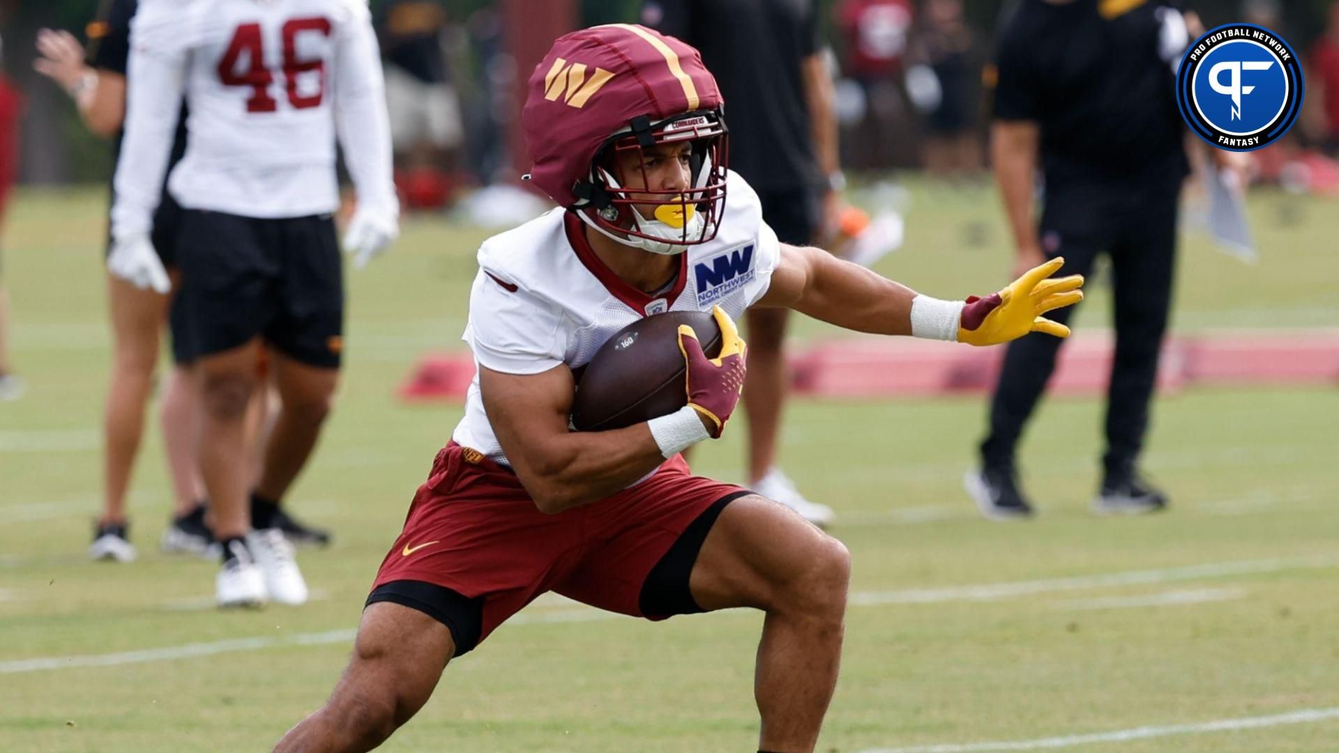 Top Fantasy Player To Watch in Preseason on Every NFC East Team: Rico ...