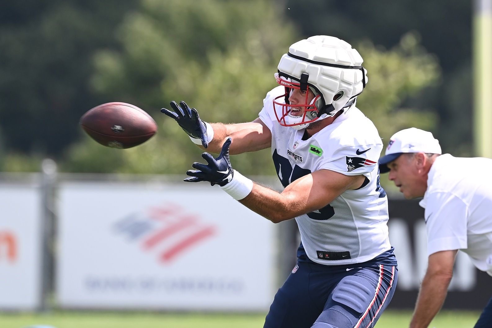 Patriots-Eagles Inactives: Hunter Henry, Marcus Jones Sit Out New ...