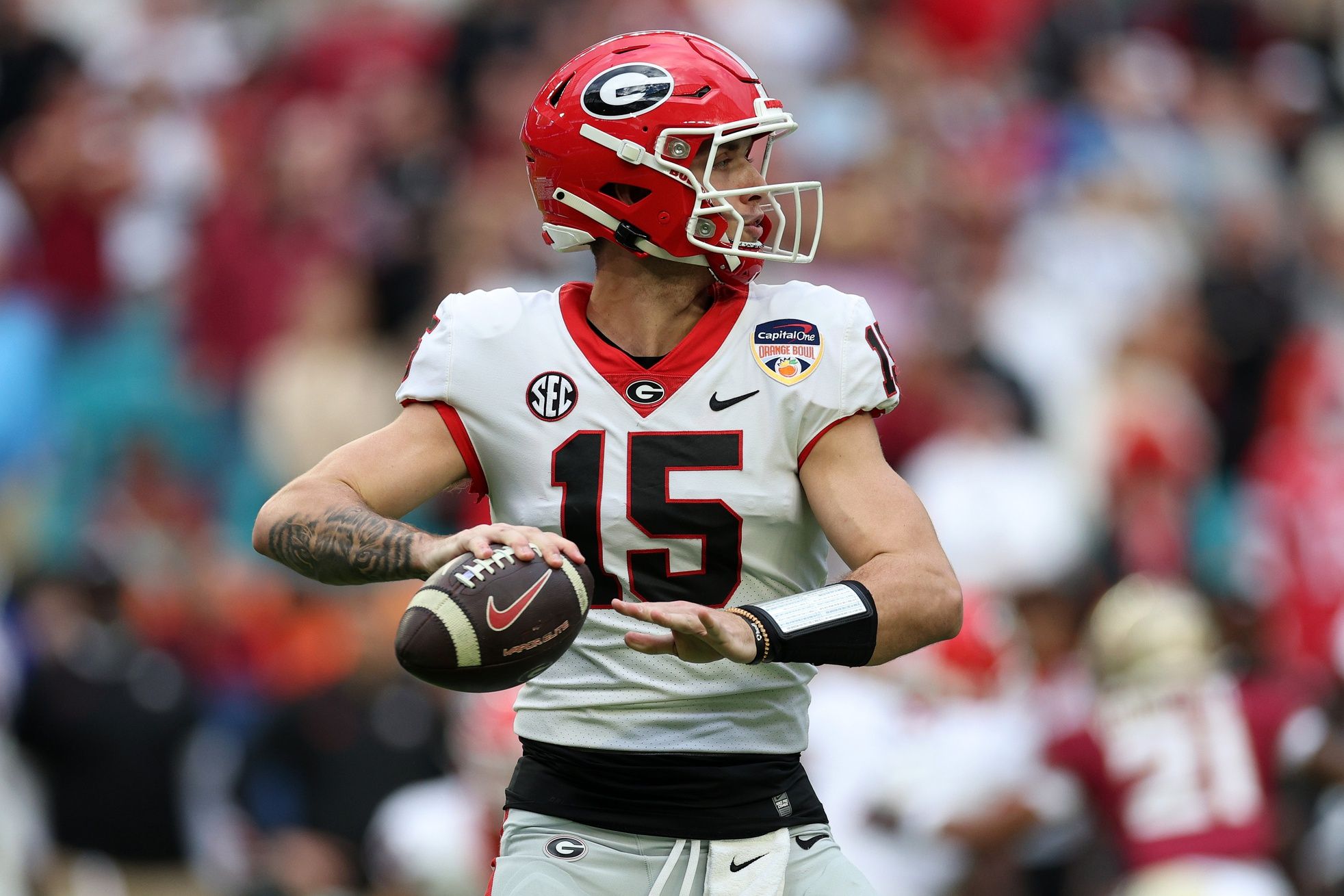 Cummings NFC East 7-Round 2025 NFL Mock Draft: Carson Beck 1 of 3 SEC ...