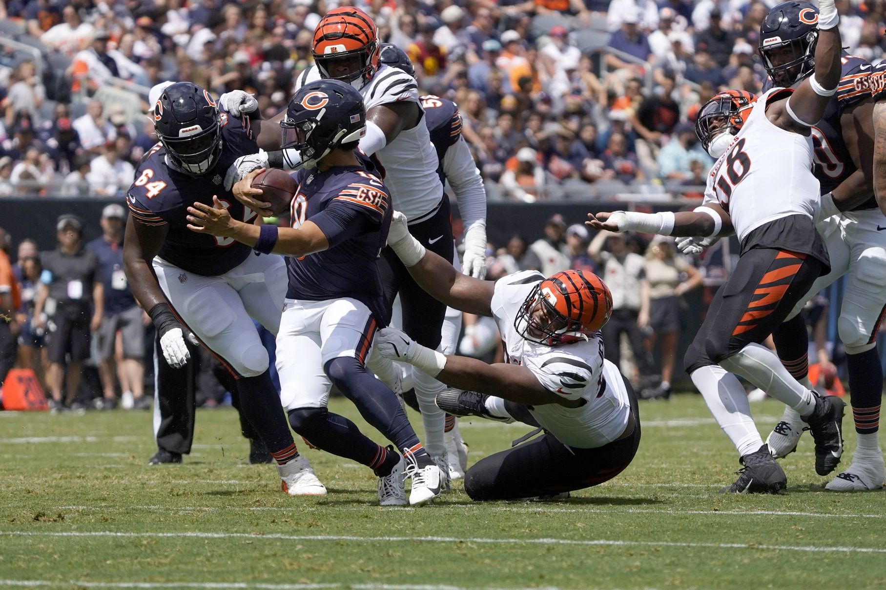 1 Best Bet for Each NFC North Team in 2024: Caleb Williams and Jordan Love Set for Success