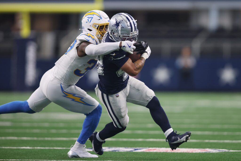 Cowboys Stock Up/Stock Down Ahead of Cutdown Day: Deuce Vaughn, Julius ...