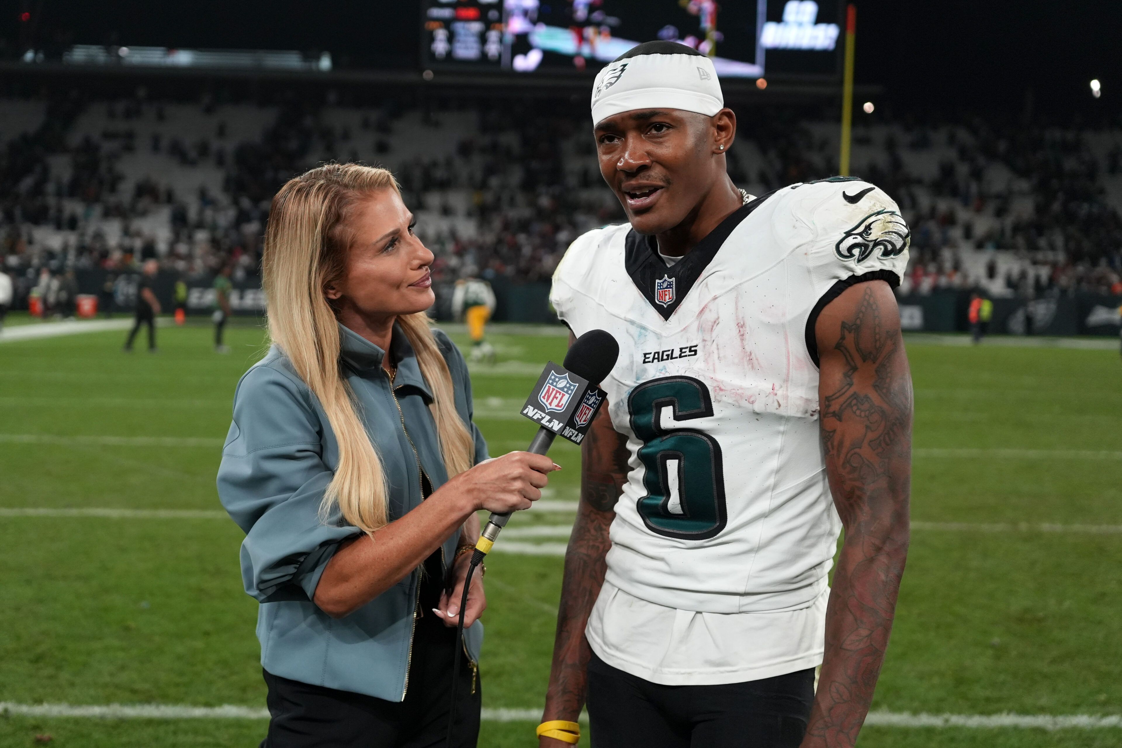 The Slot Reaper: DeVonta Smith Thrives in New Role Under Eagles OC ...