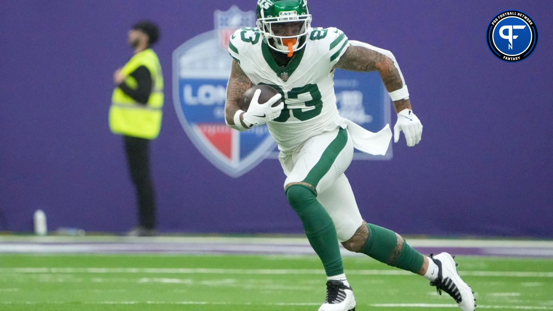 Fantasy TE Streamers Week 6: Top Targets Include Tyler Conklin, Zach Ertz, and Chigoziem Okonkwo