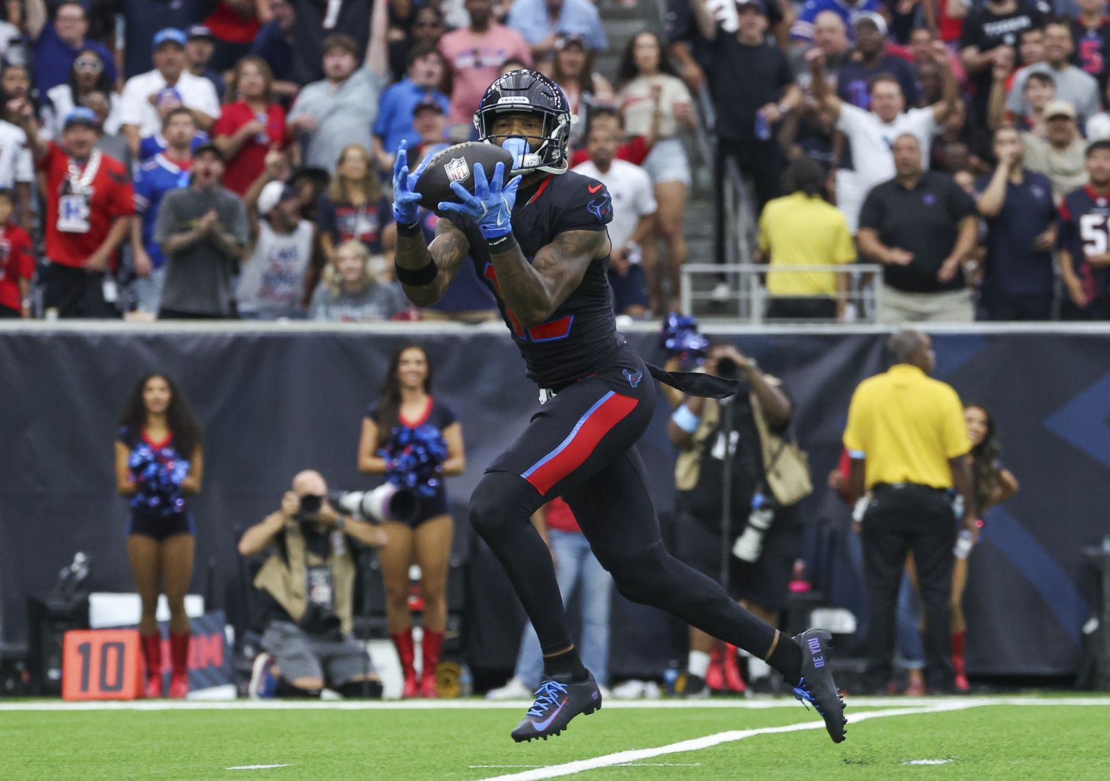 Nico Collins Injury Update: Discouraging News on Texans Receiver Ahead ...