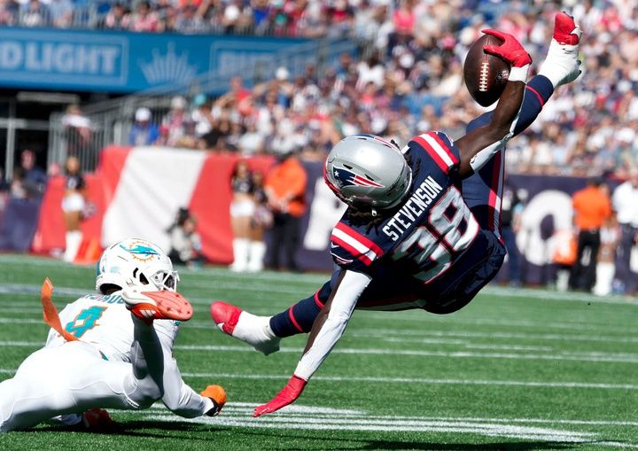 Rhamondre Stevenson Injury: Patriots RB Misses First Practice of Texans ...