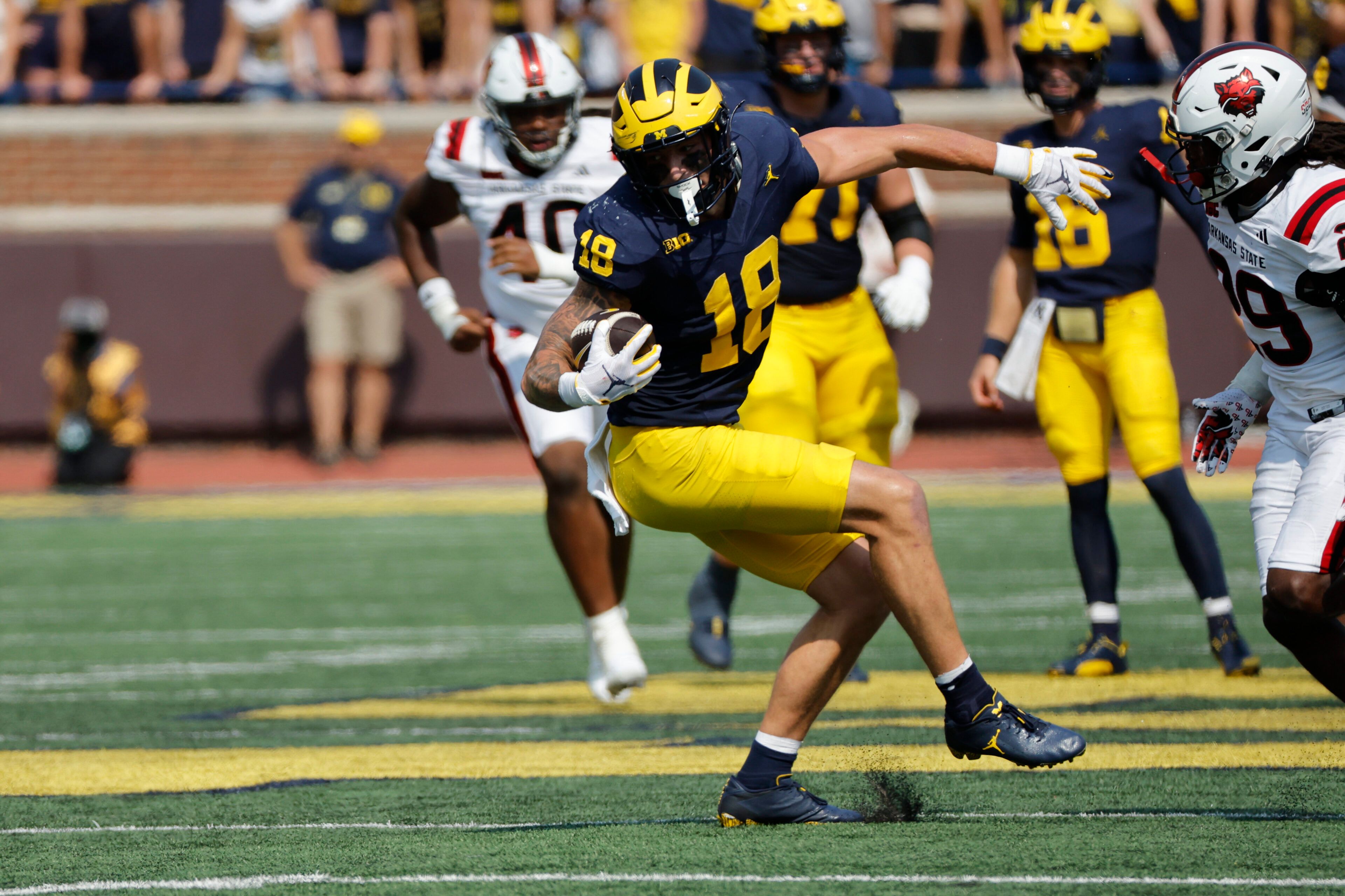 Colston Loveland NFL Draft Hub: 2025 Mock Draft and Scouting Report ...