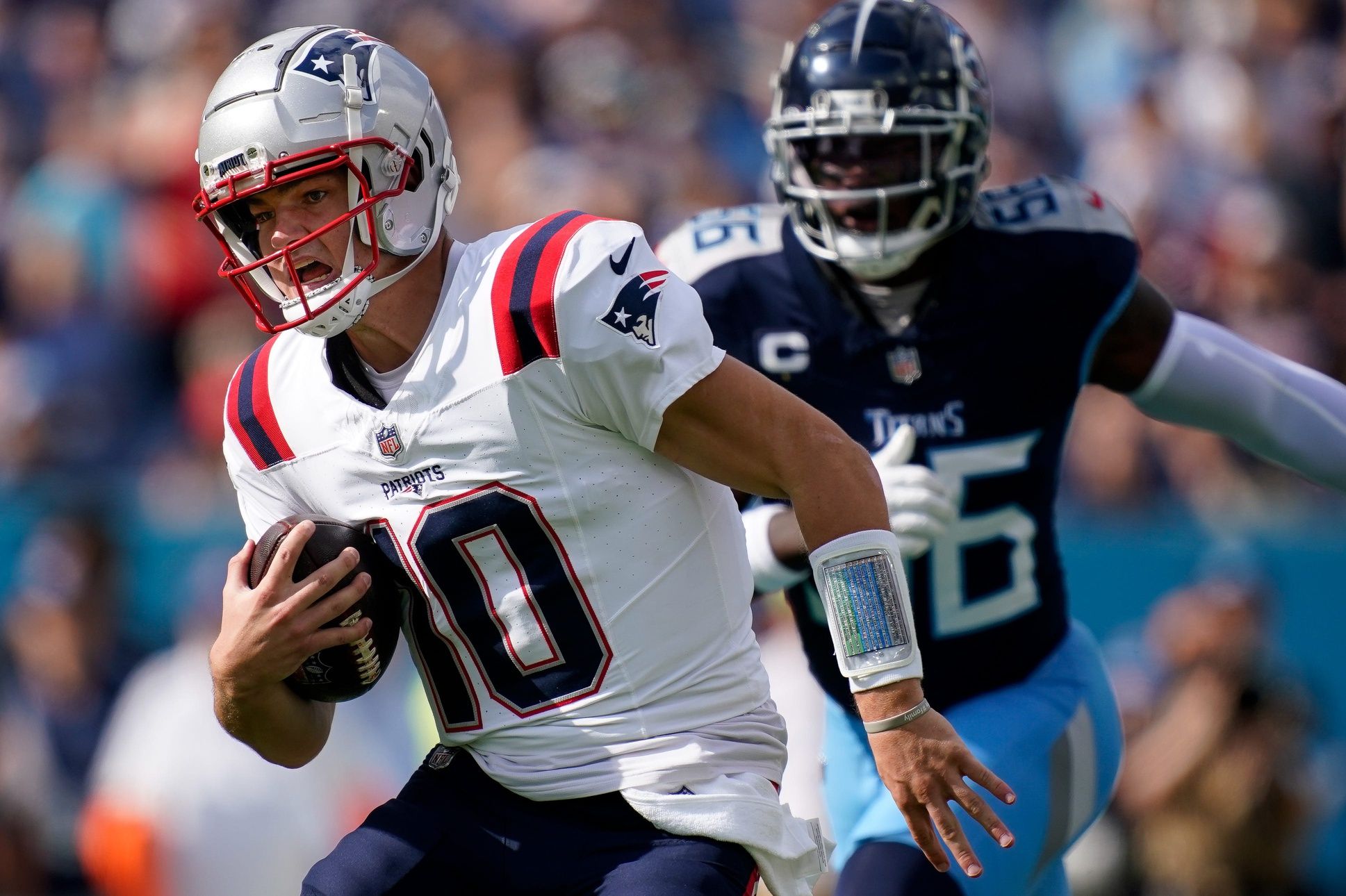 ‘He’s Gonna Be a Hell of a Player’ – Titans Give Drake Maye His Flowers ...