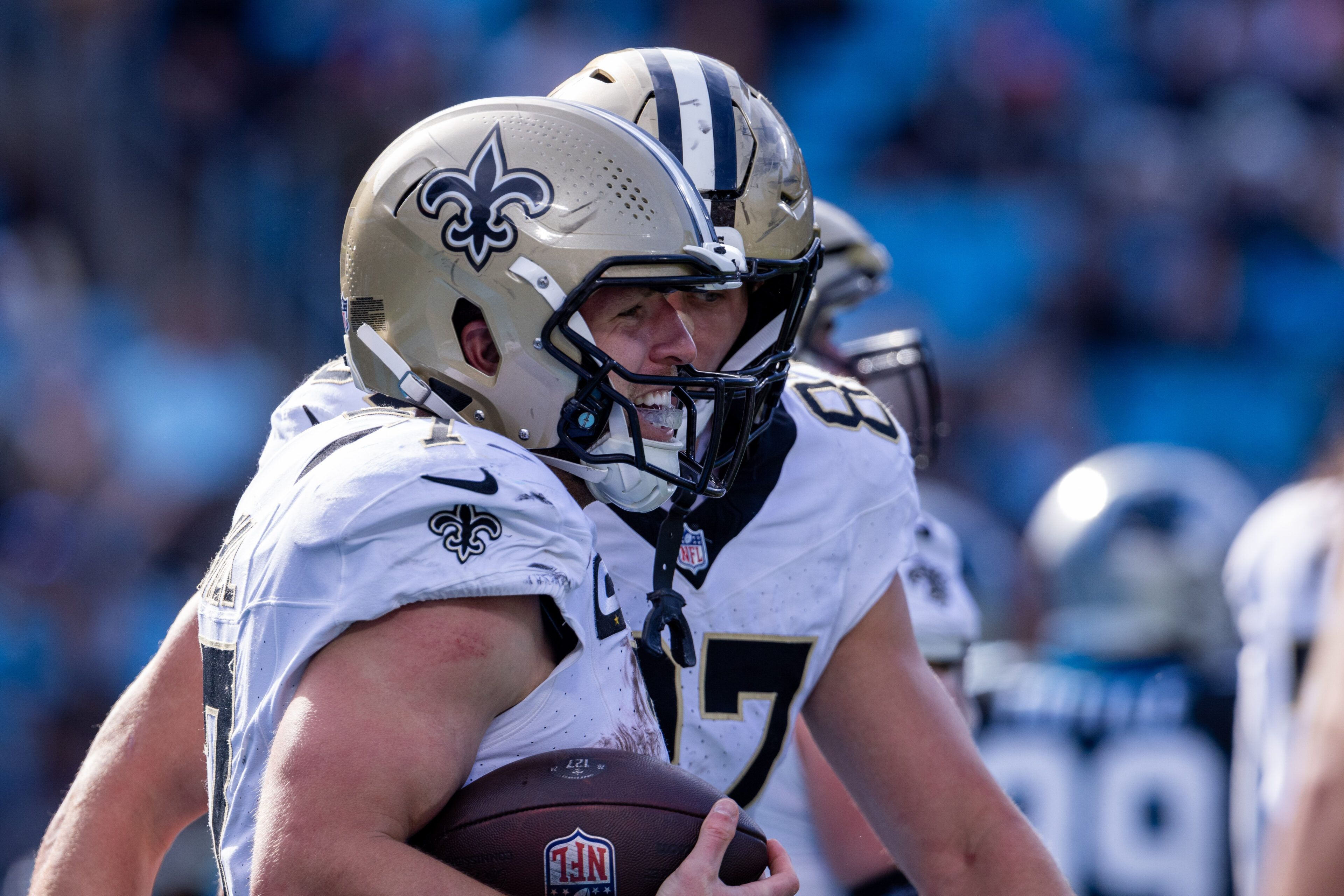 TE Fantasy Waiver Wire Targets: Top Tight Ends to Add in Week 10 Include Taysom Hill, Hunter ...