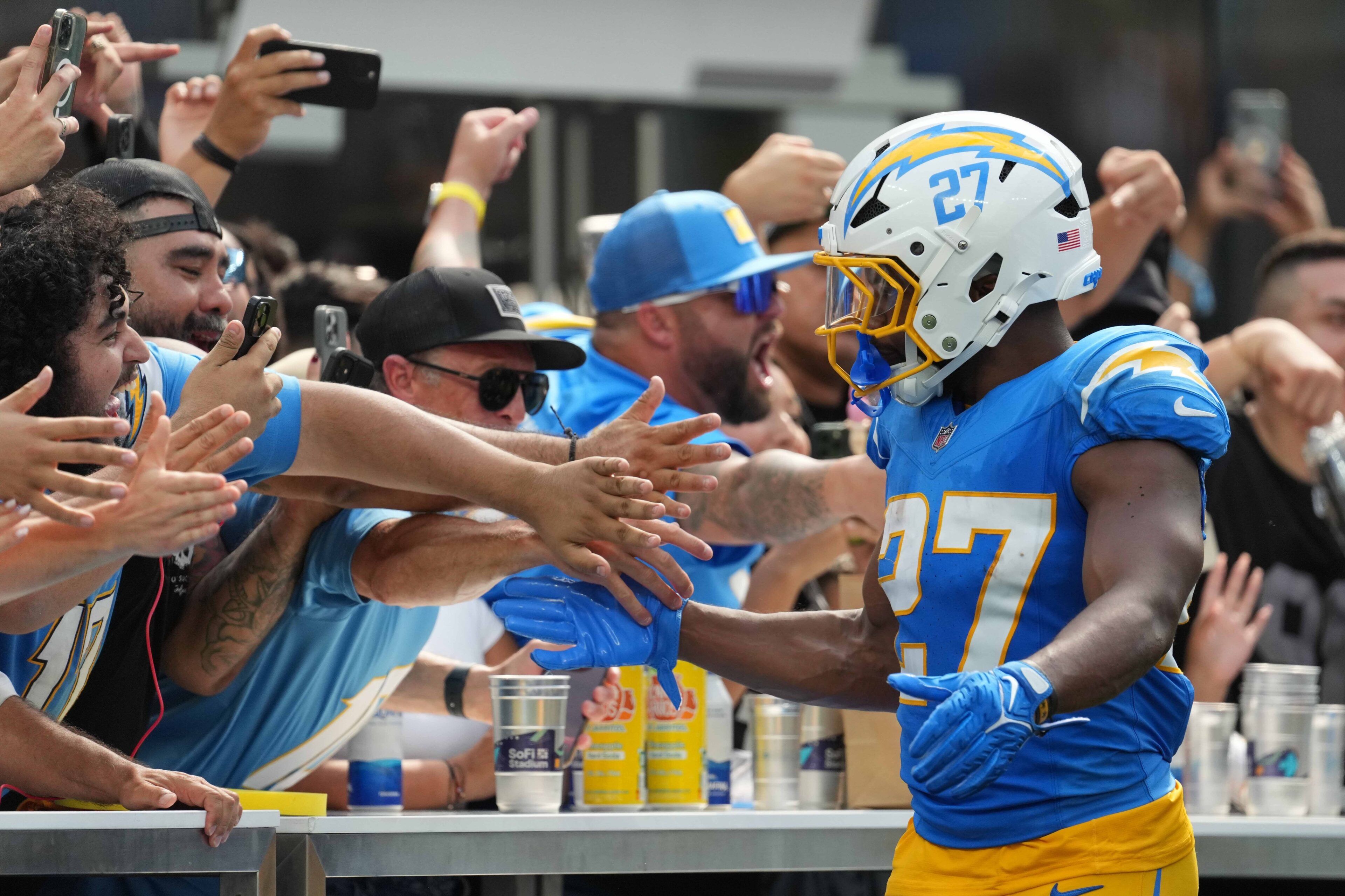 NFL Survivor Picks Week 10: Insights Into Why Chargers and Bears Are ...