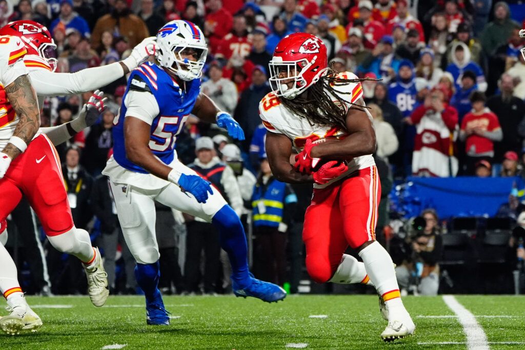 Kansas City Chiefs Week 12 Injury Report: Final Game Status for Isiah Pacheco, Kareem Hunt, and ...