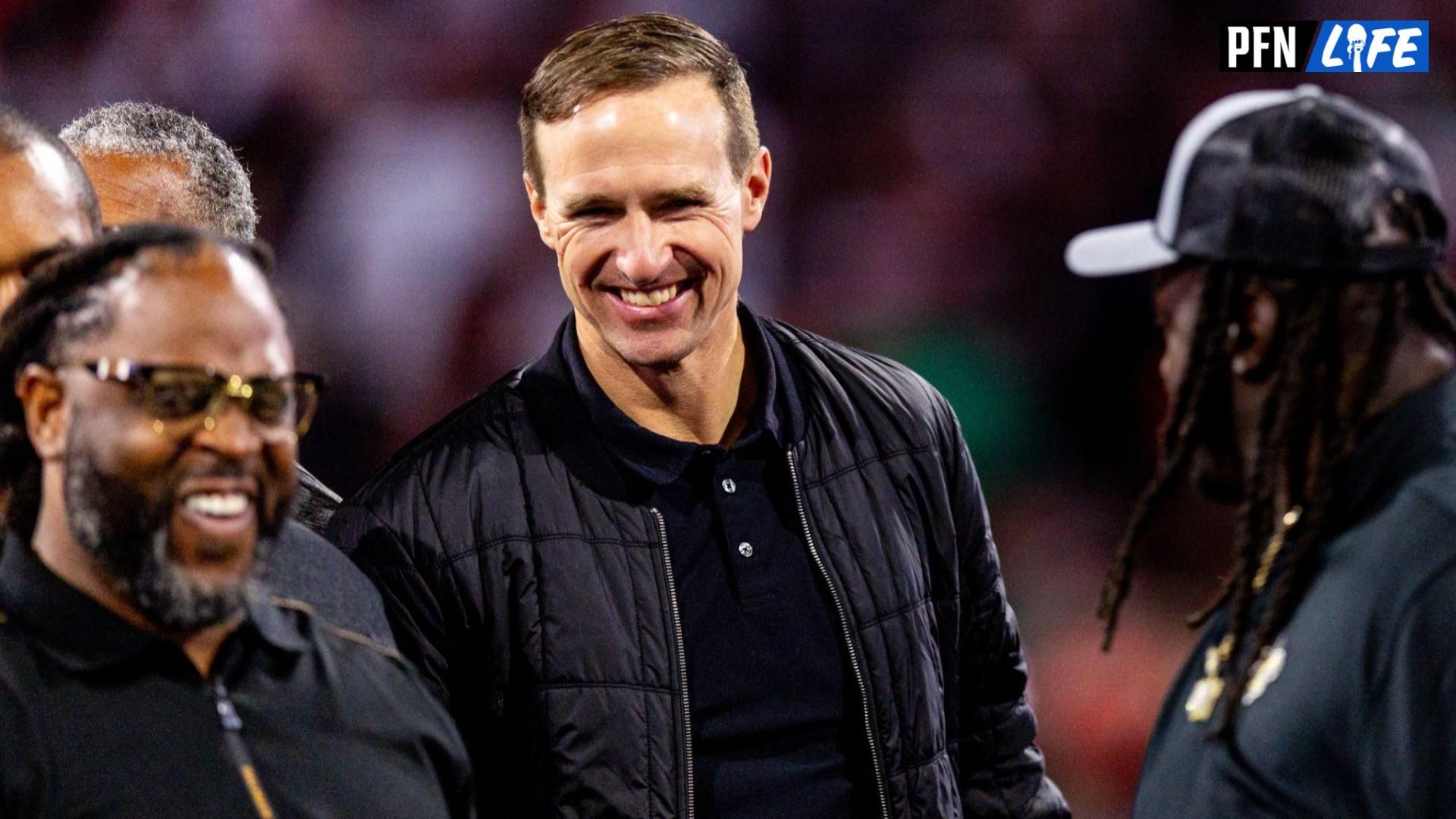 'What Side Is He On????' - Fans Left Unimpressed With Former NFL Star ...