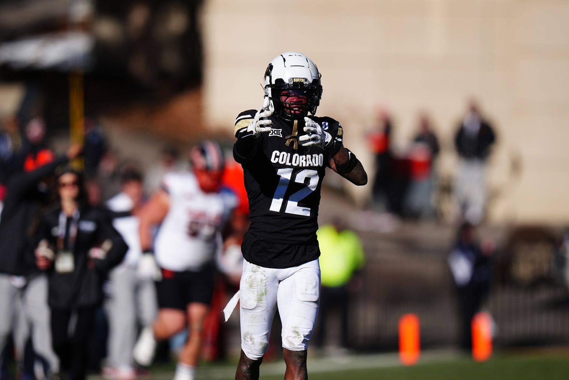 NFL-Bound Travis Hunter Reveals Heartfelt Gesture for Fans From Last ...