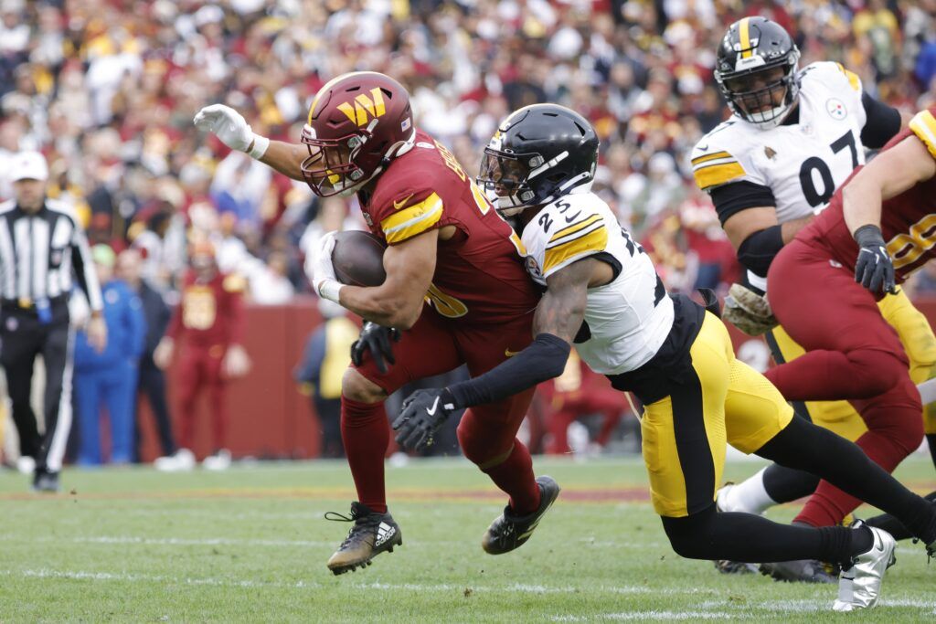 How Long Will Austin Ekeler Be Out? Latest Injury Update for the ...