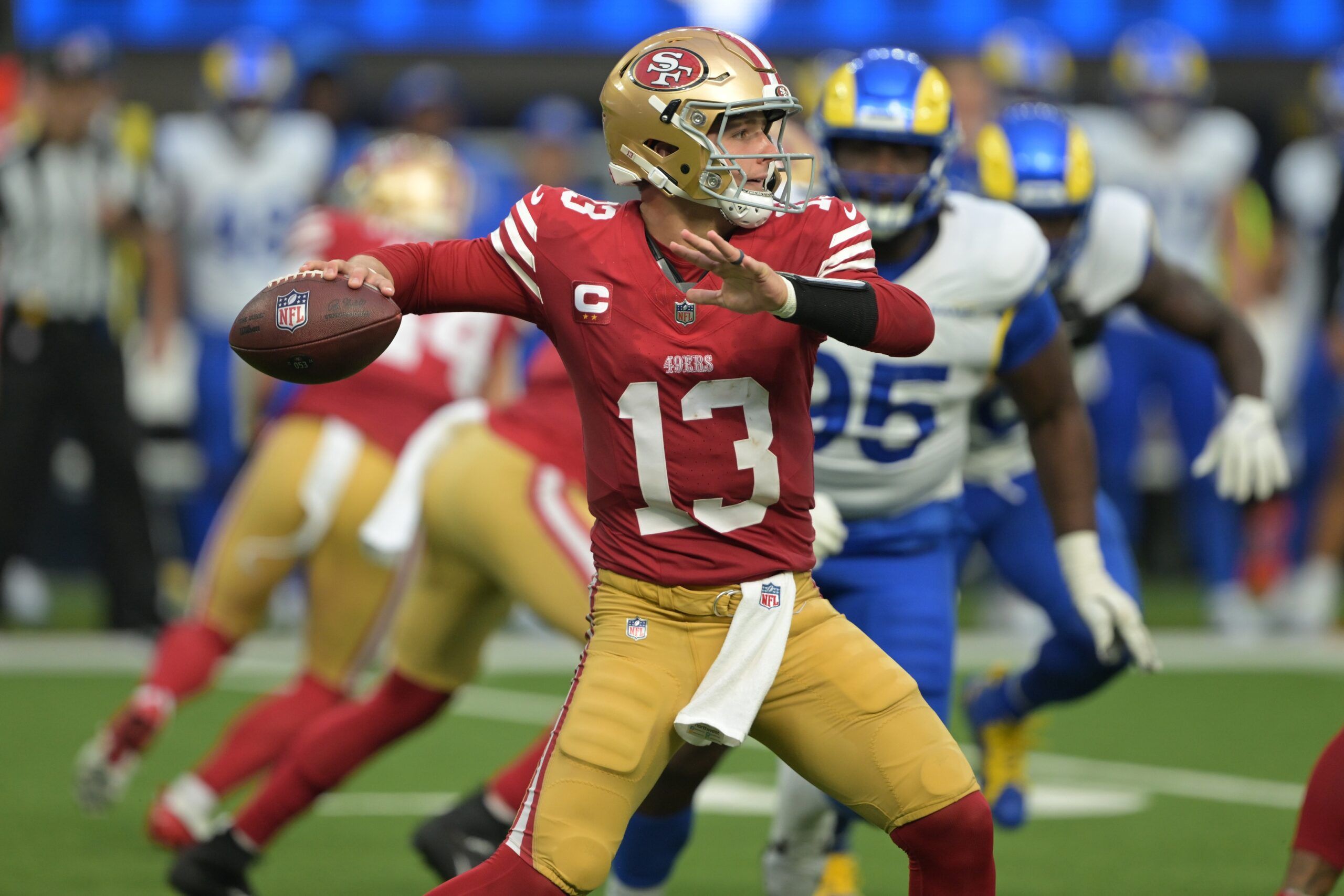 NFL TV Coverage Map Week 15: Complete Broadcast Schedule for FOX, CBS ...