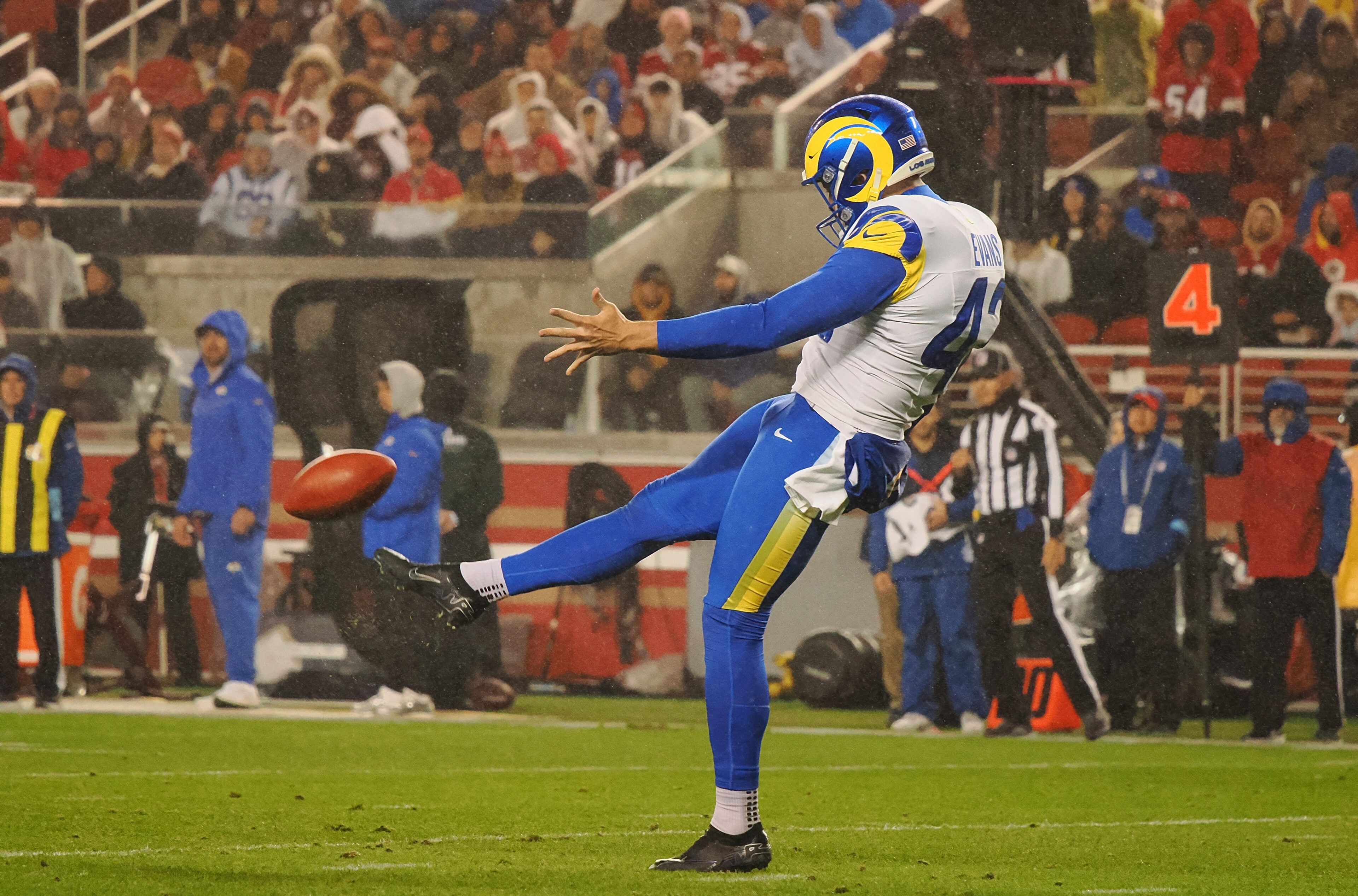 Most Punts in an NFL Game: Breaking Down the Record by Team, Quarter, Half, and More