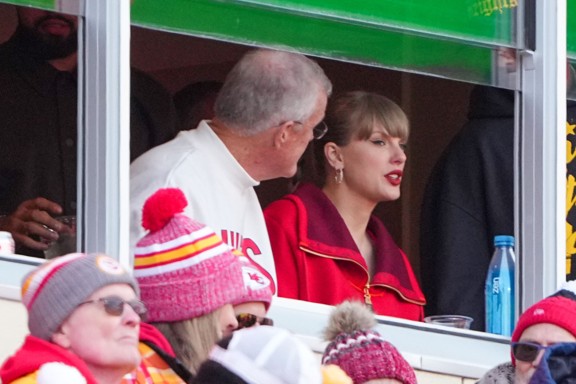 Why Isn't Taylor Swift Attending the Chiefs' Away Games? Examining ...