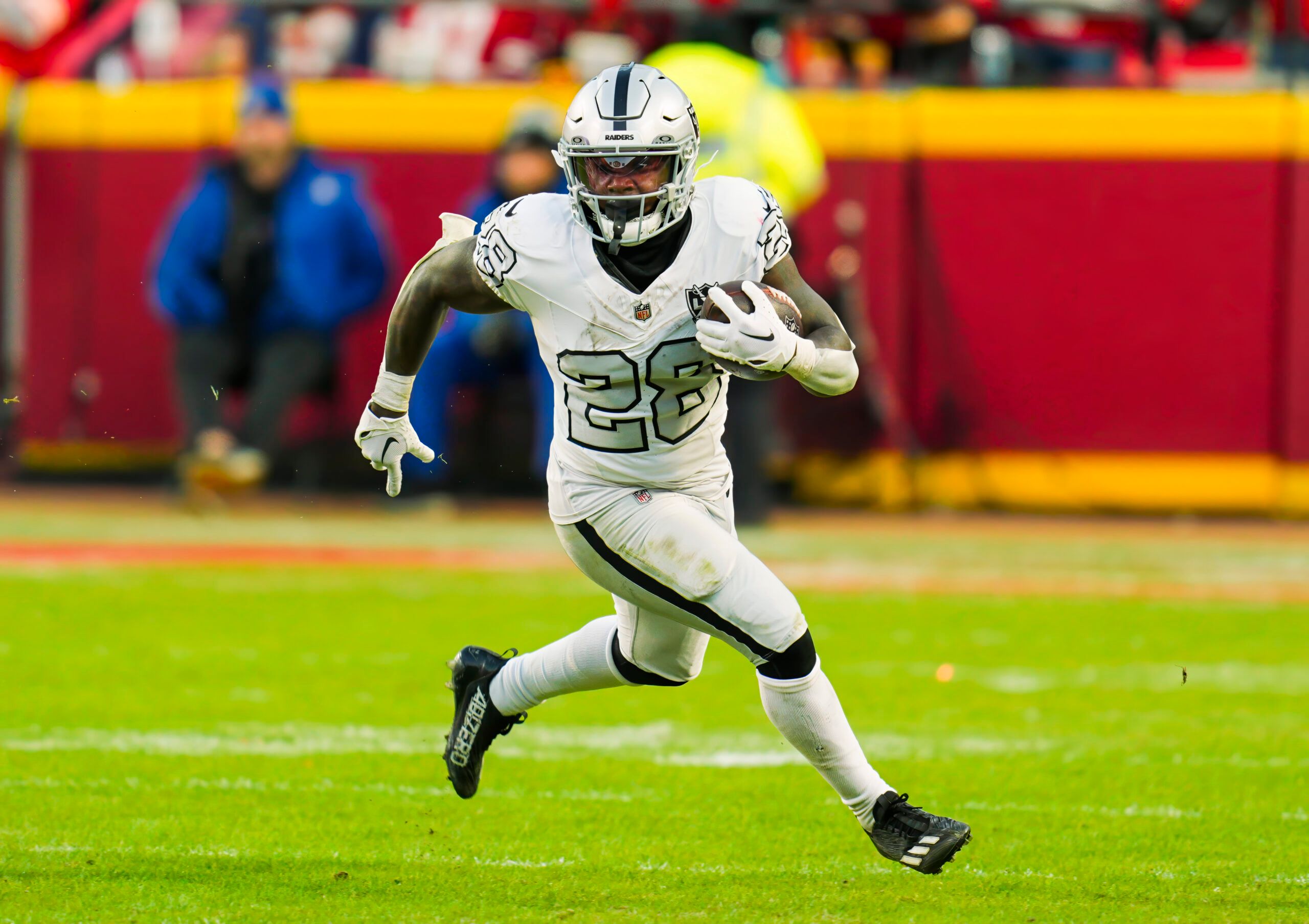 Where Did Sincere McCormick Go to College? Revisiting the Raiders RB's ...