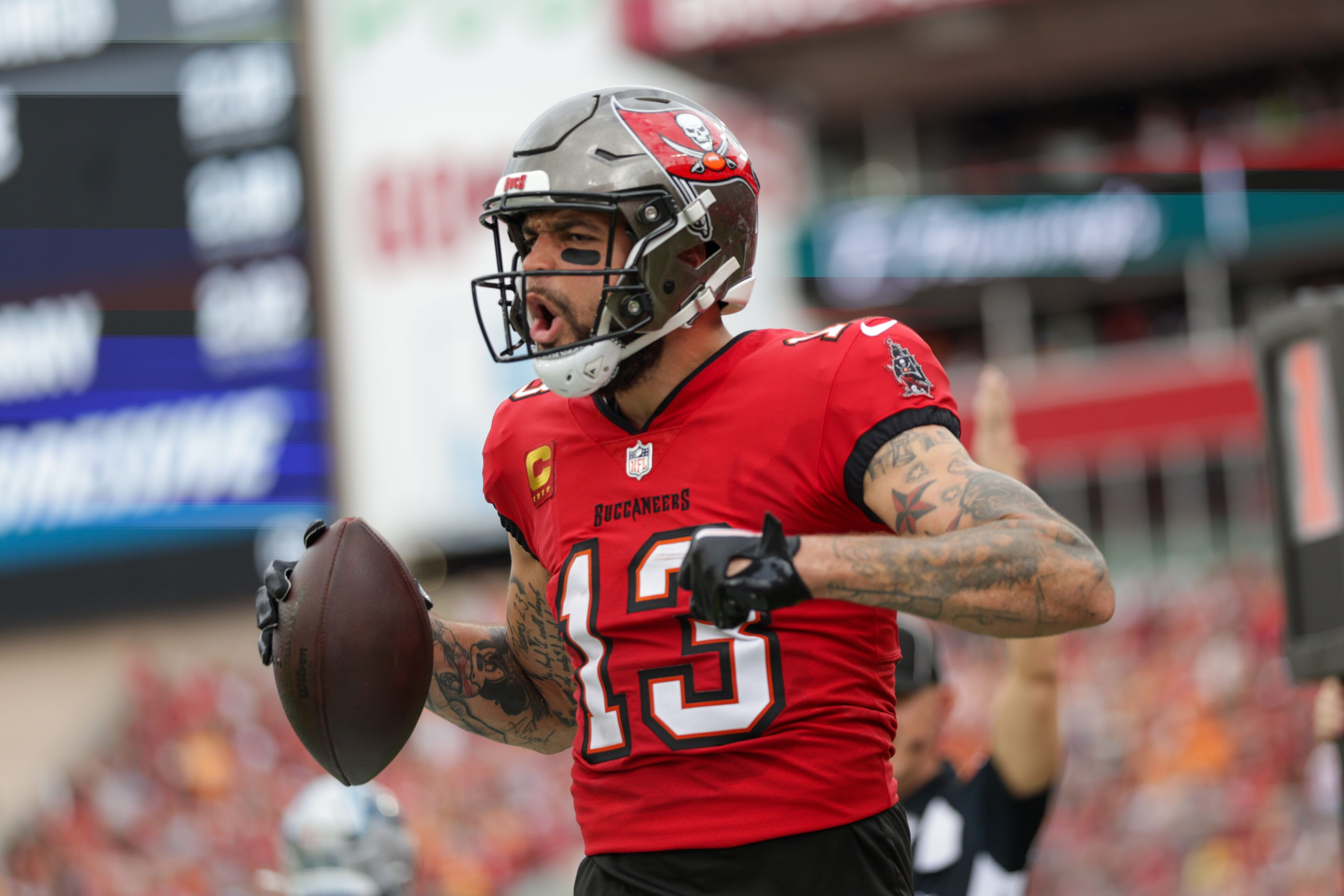 NFL Contract Incentives Week 18: Mike Evans, Geno Smith, Derrick Henry ...