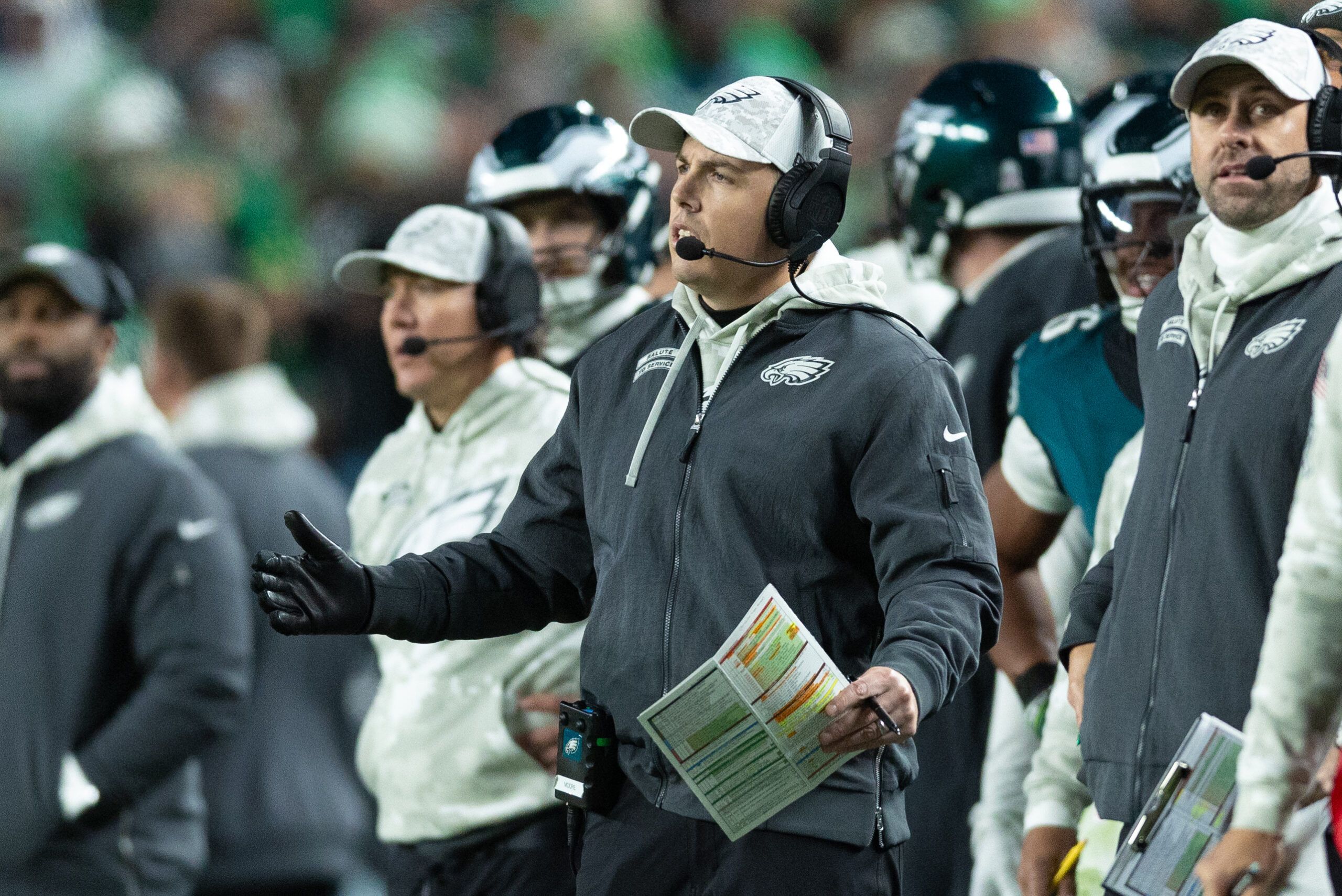 Former Eagles Linebacker Takes Issue With Cowboys Interviewing OC ...