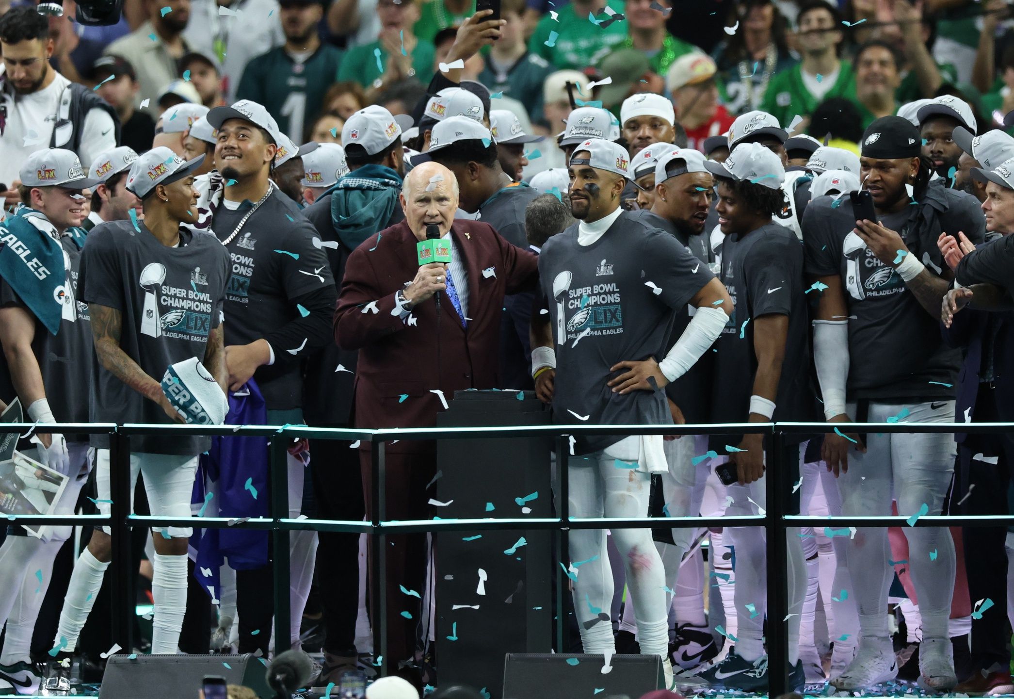 Eagles Star Goes Viral for Unique Super Bowl Celebration You Have To ...