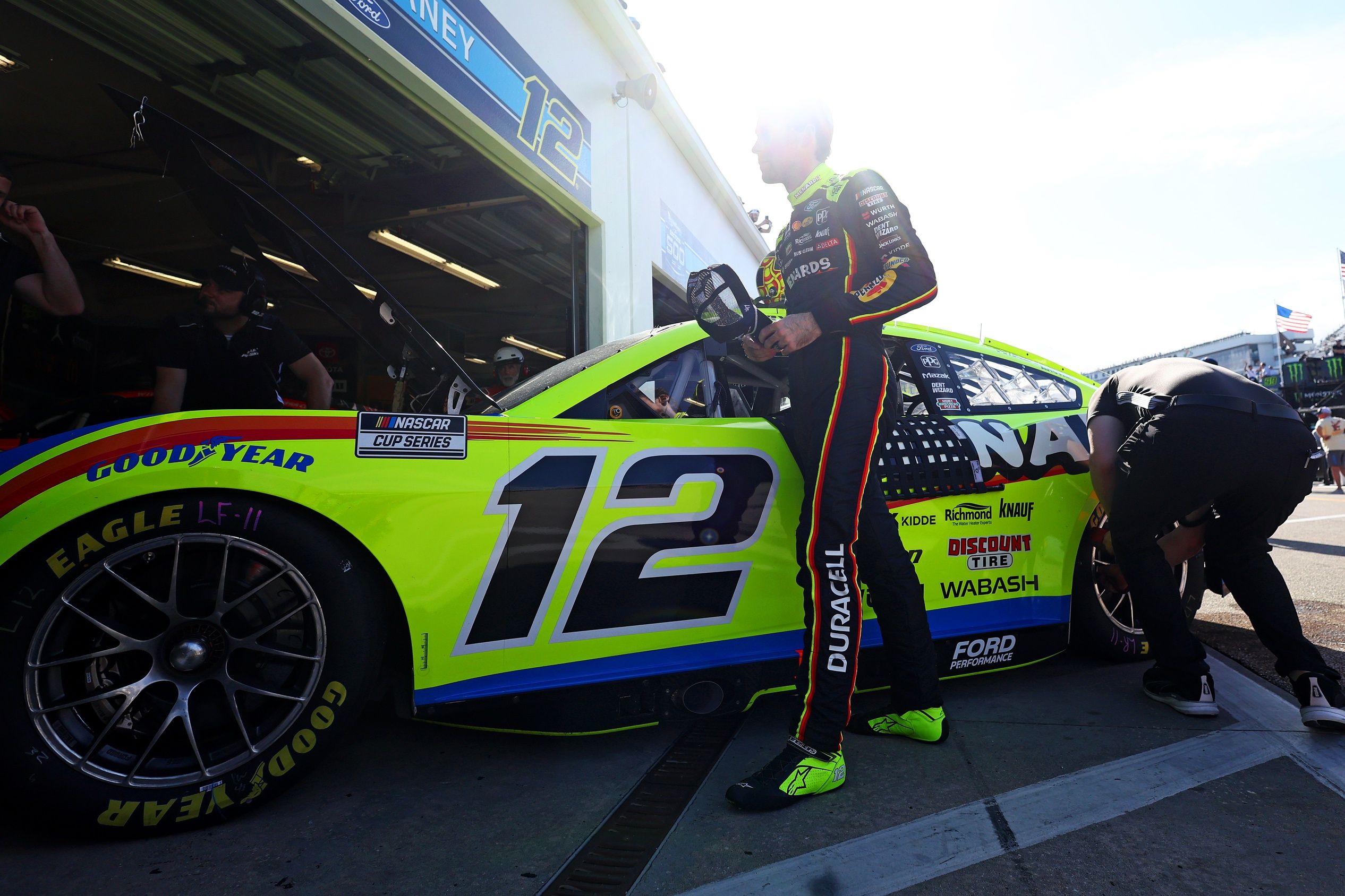 Daytona 500 Rain Delay: Latest Updates After NASCAR Officially ...