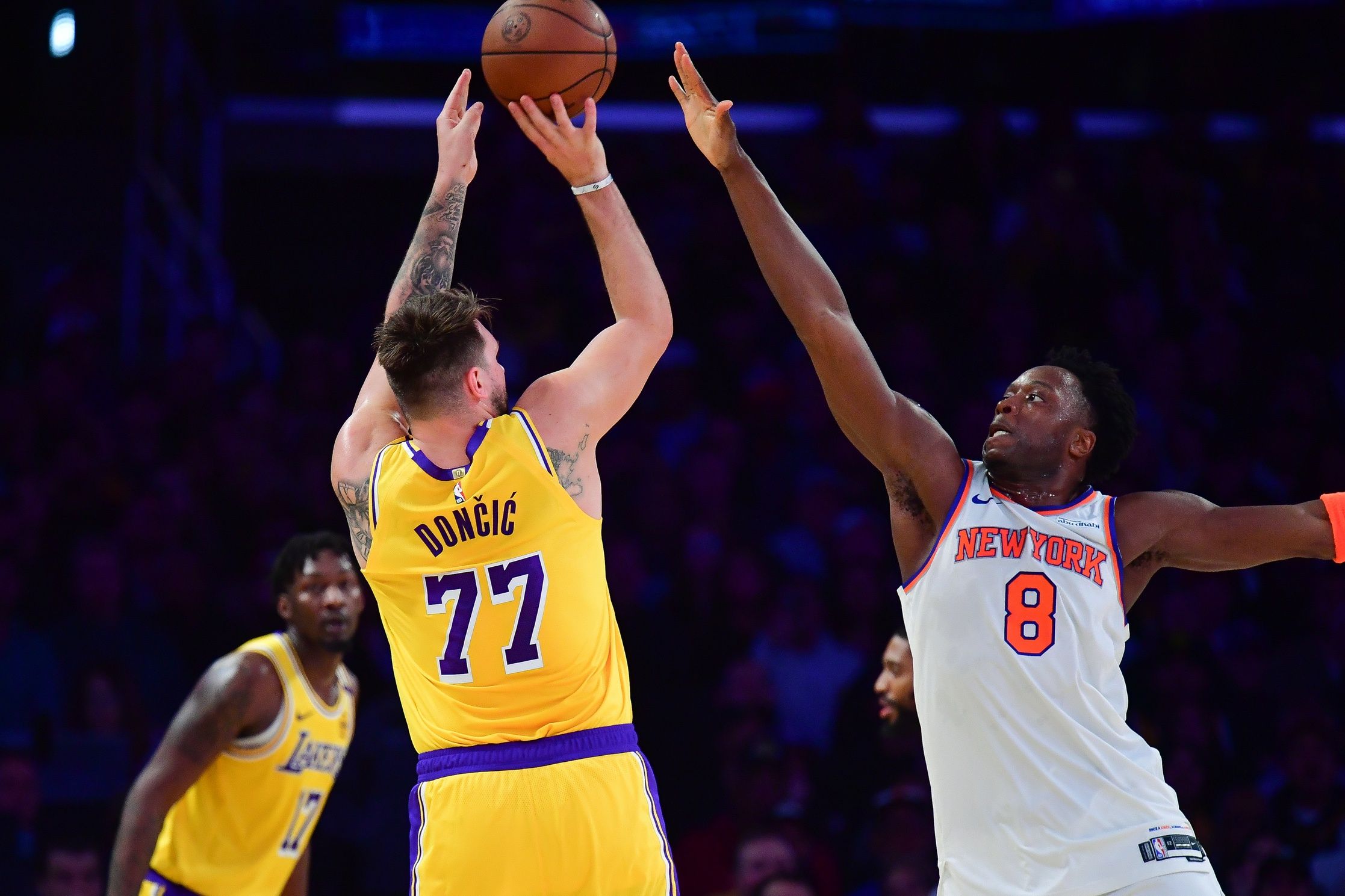 Luka Dončić Pens Special 5-Word Message For Jalen Brunson As Former ...