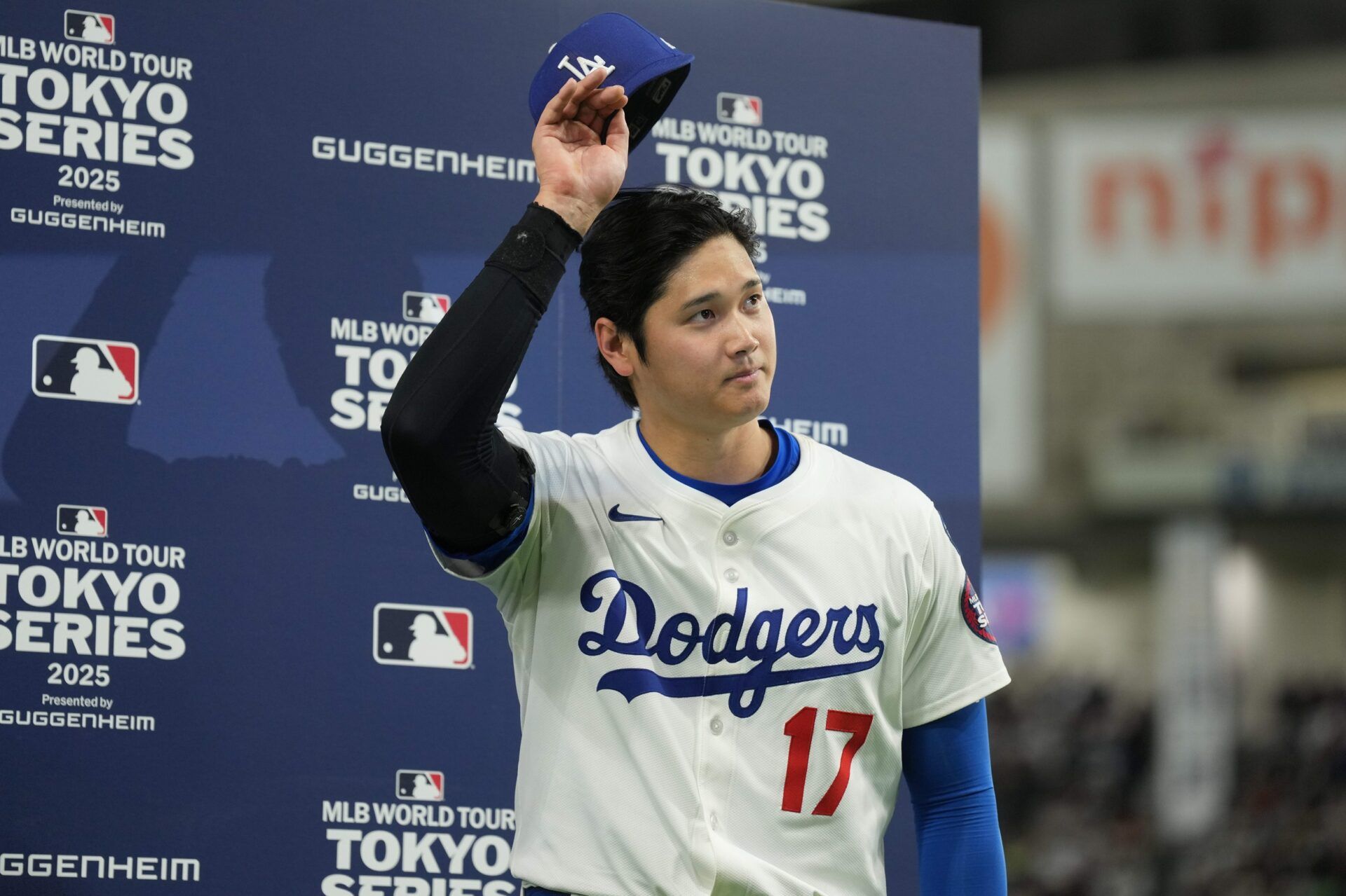 Shohei Ohtani and Stephen Curry Break a $100,000,000 Barrier No Active NBA or MLB Athlete Has ...