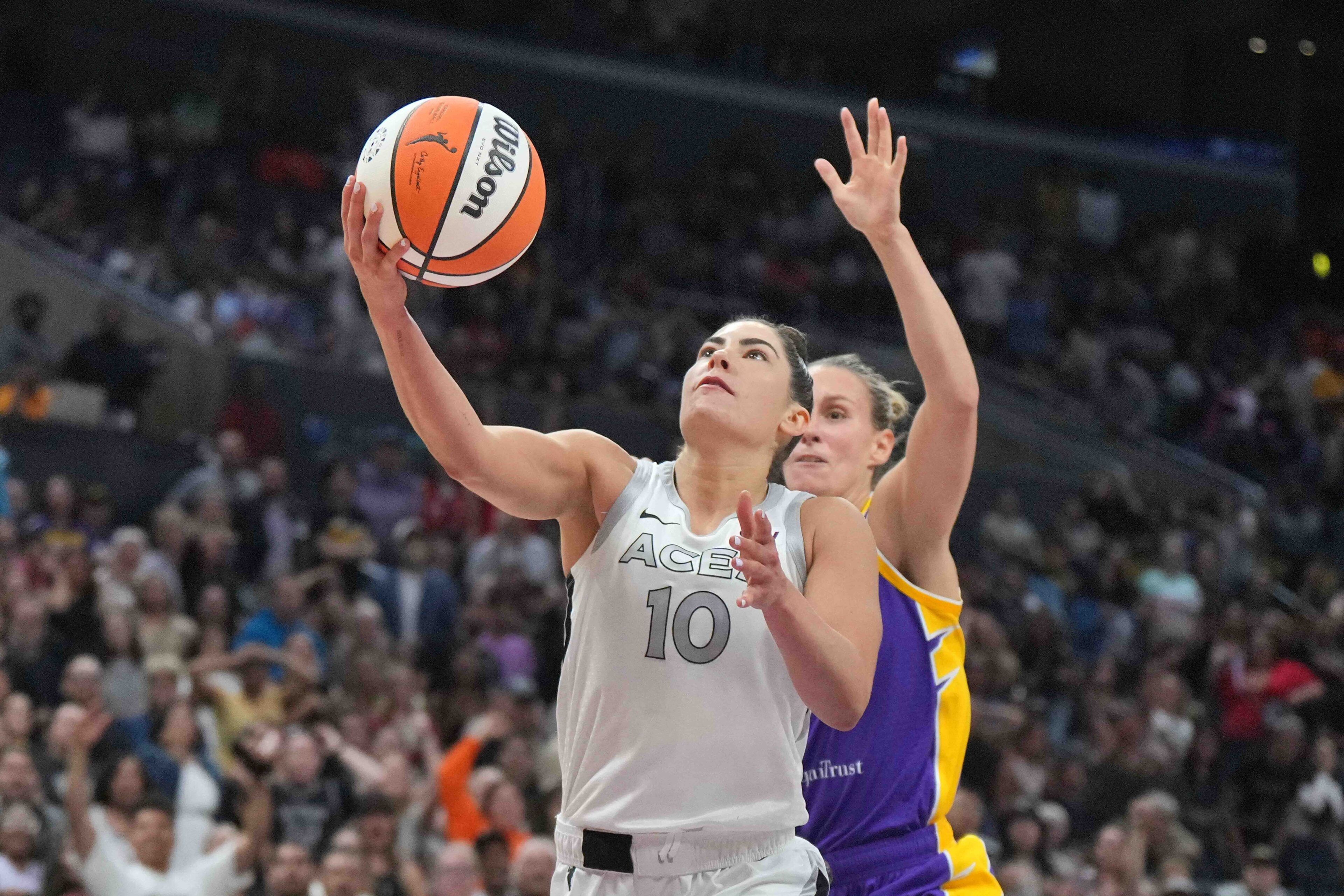 Kelsey Plum Net Worth and WNBA Contract: What Is the Sparks Player’s ...