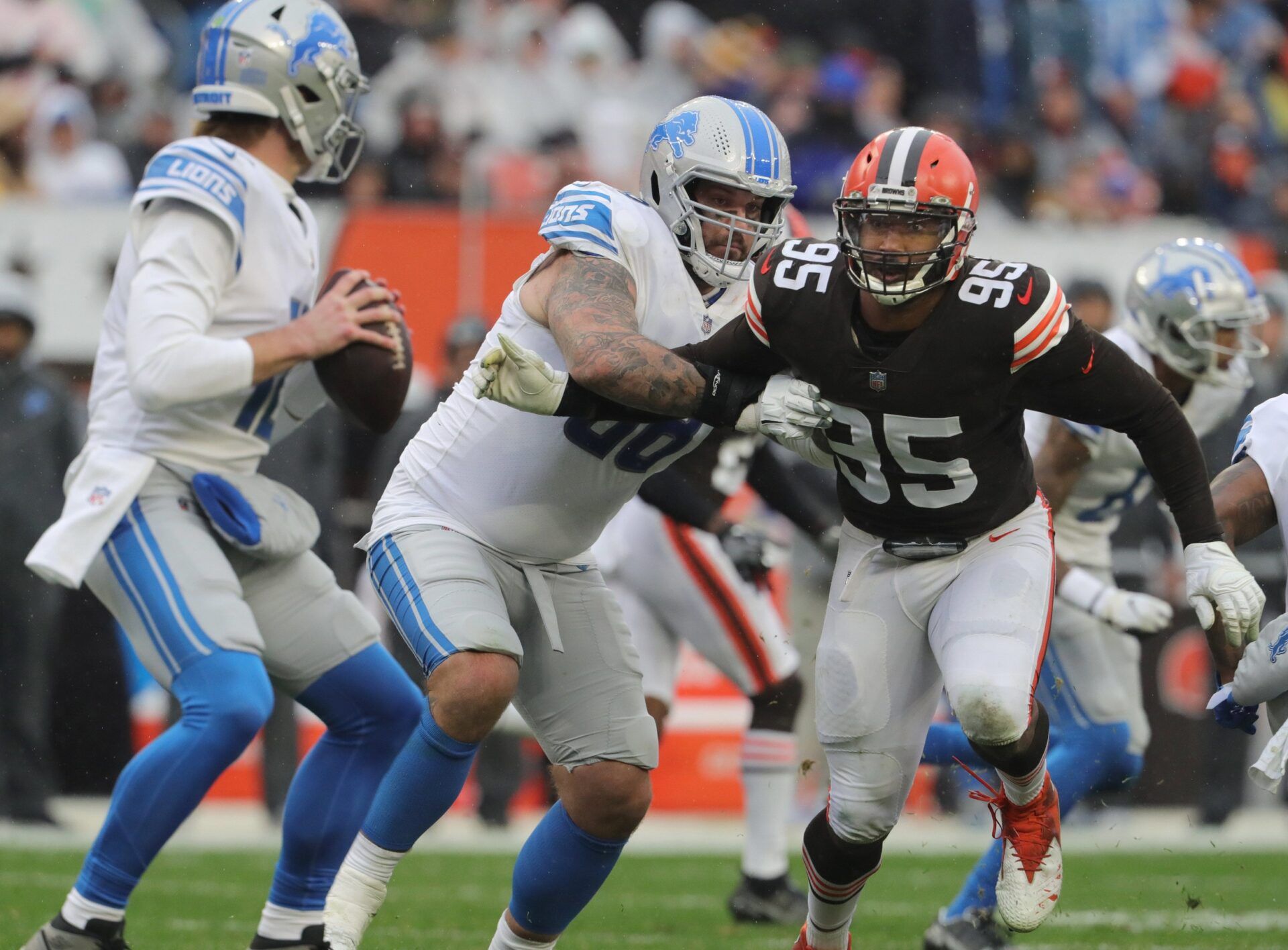 Browns Predicted To Add ‘Nightmare’ Defensive Anchor and 70-TD QB of ...