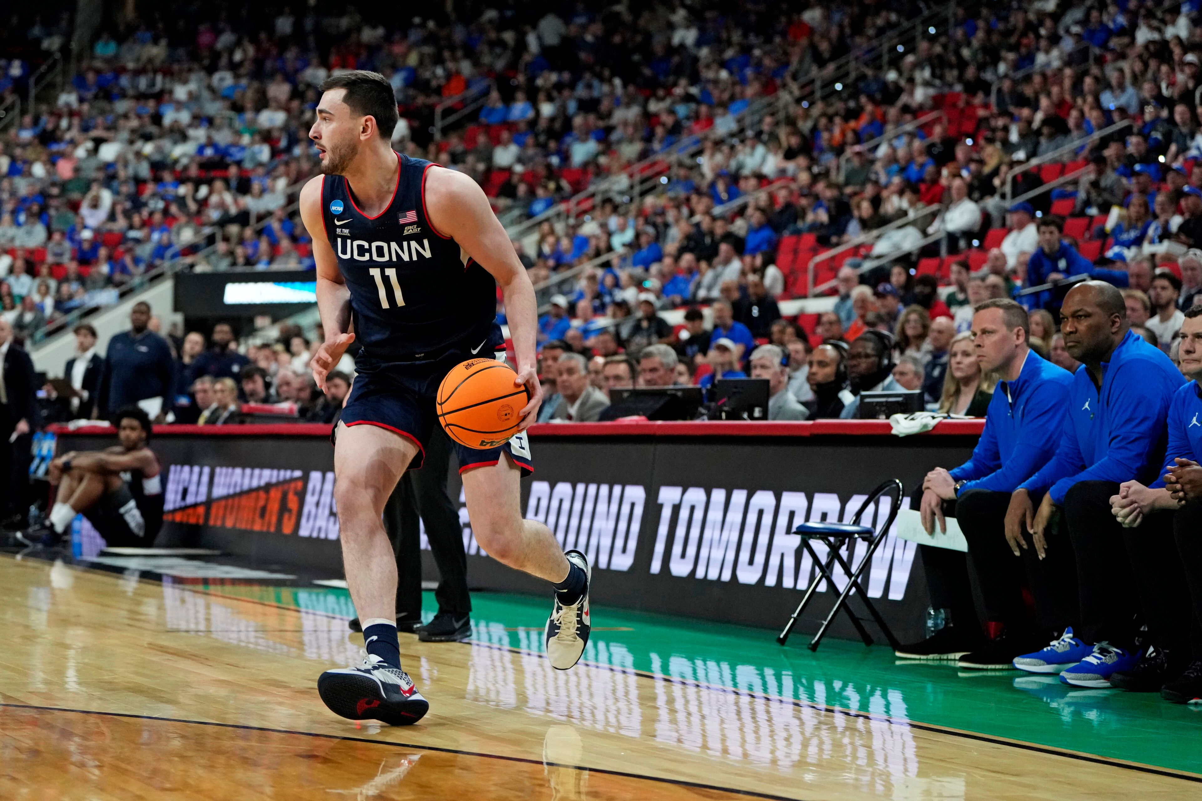 Alex Karaban Seemingly Confirms NBA Draft Decision After UConn’s Recent ...