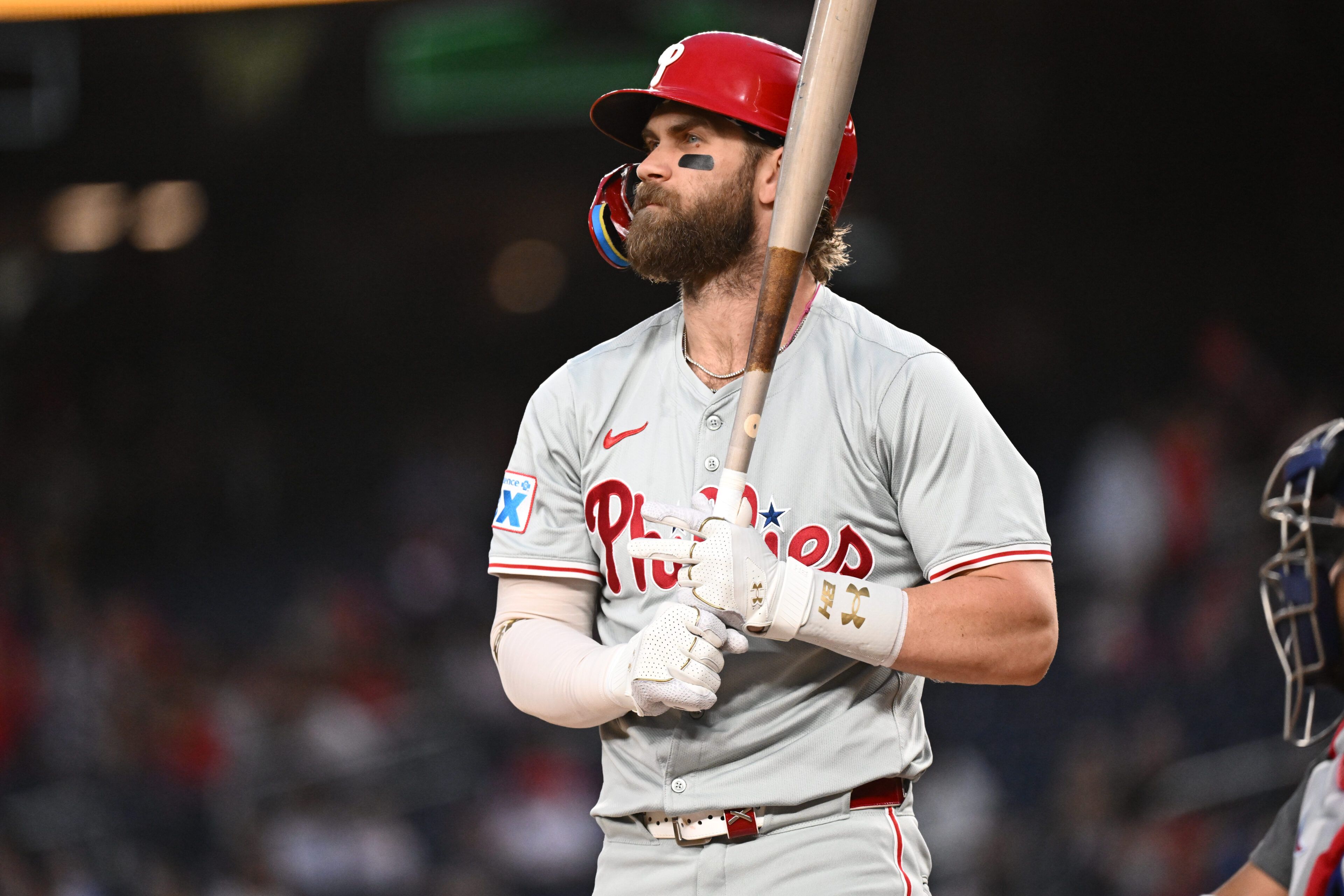 Bryce Harper Raises Eyebrows With His Remark for Vladimir Guerrero Jr ...