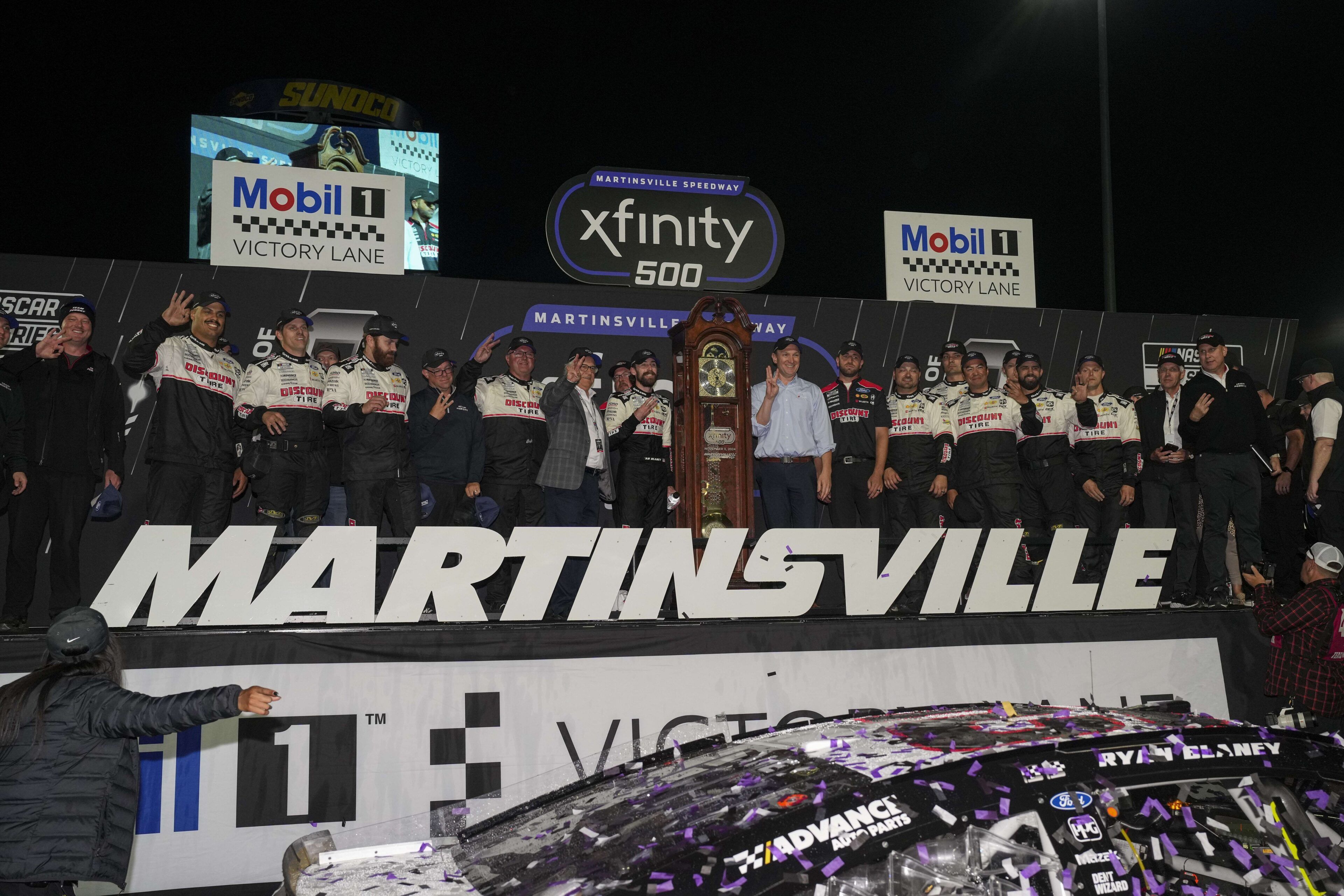 NASCAR 2025 at Martinsville: Full TV Schedule and Streaming for Cup ...