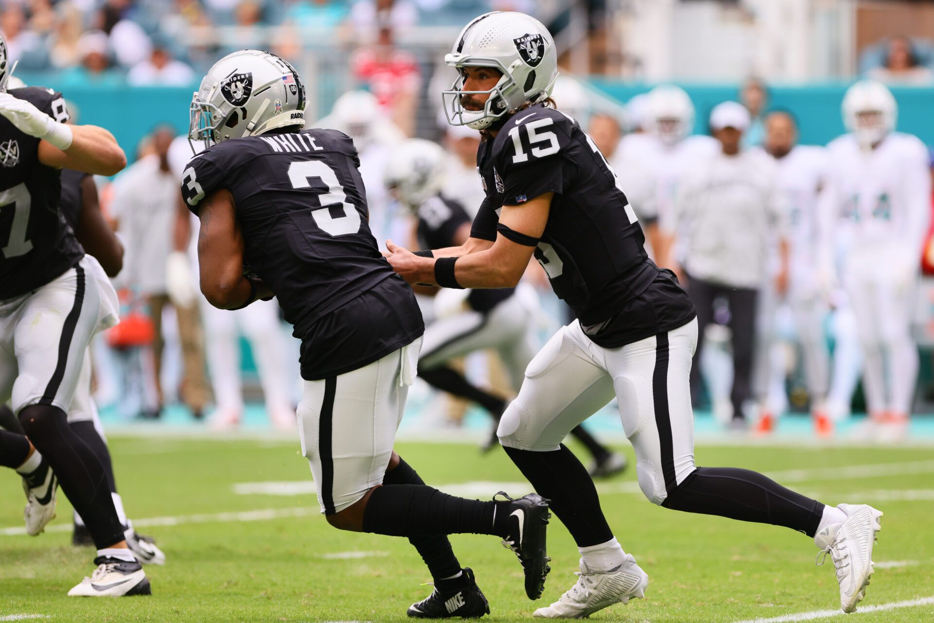 Former NFL GM Predicts Raiders Will Upgrade Rushing Attack by Drafting ...