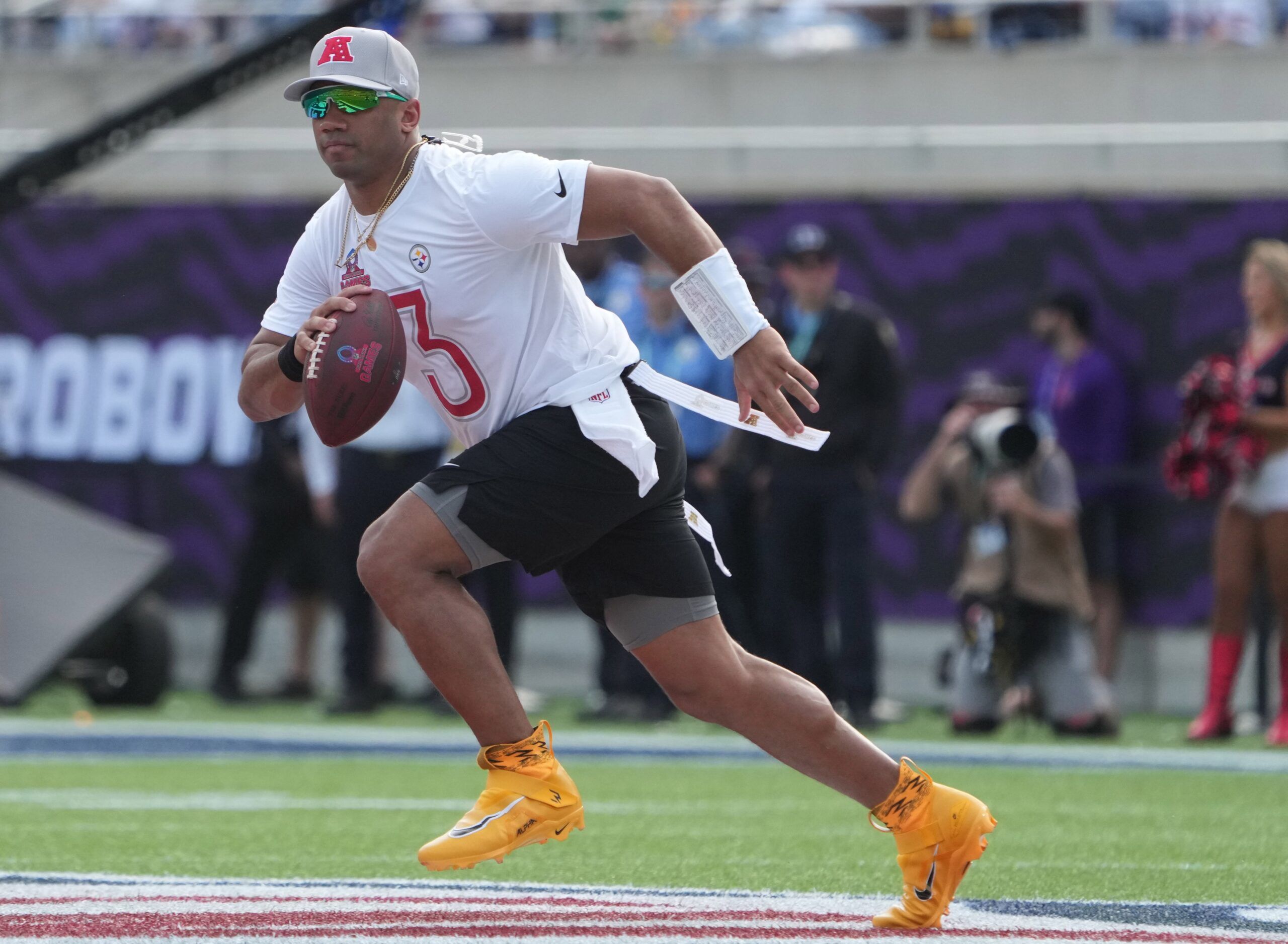 Did Russell Wilson Play For the New York Yankees? Revisiting the Giants ...