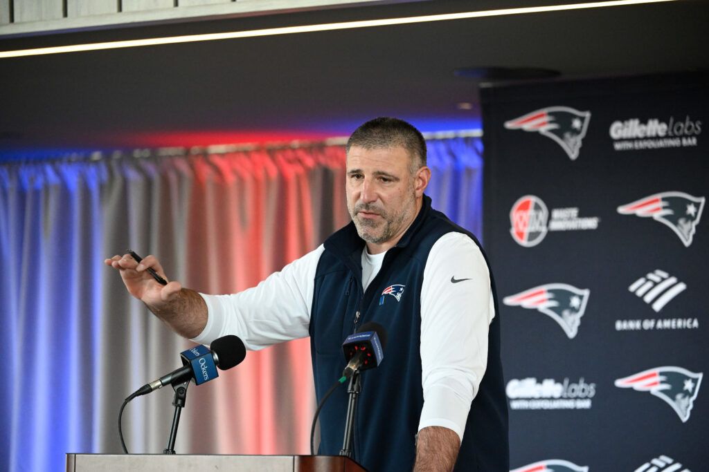 Mike Vrabel Reveals Drake Maye Played a 'Large Part' In His Decision to Take Patriots' HC Role