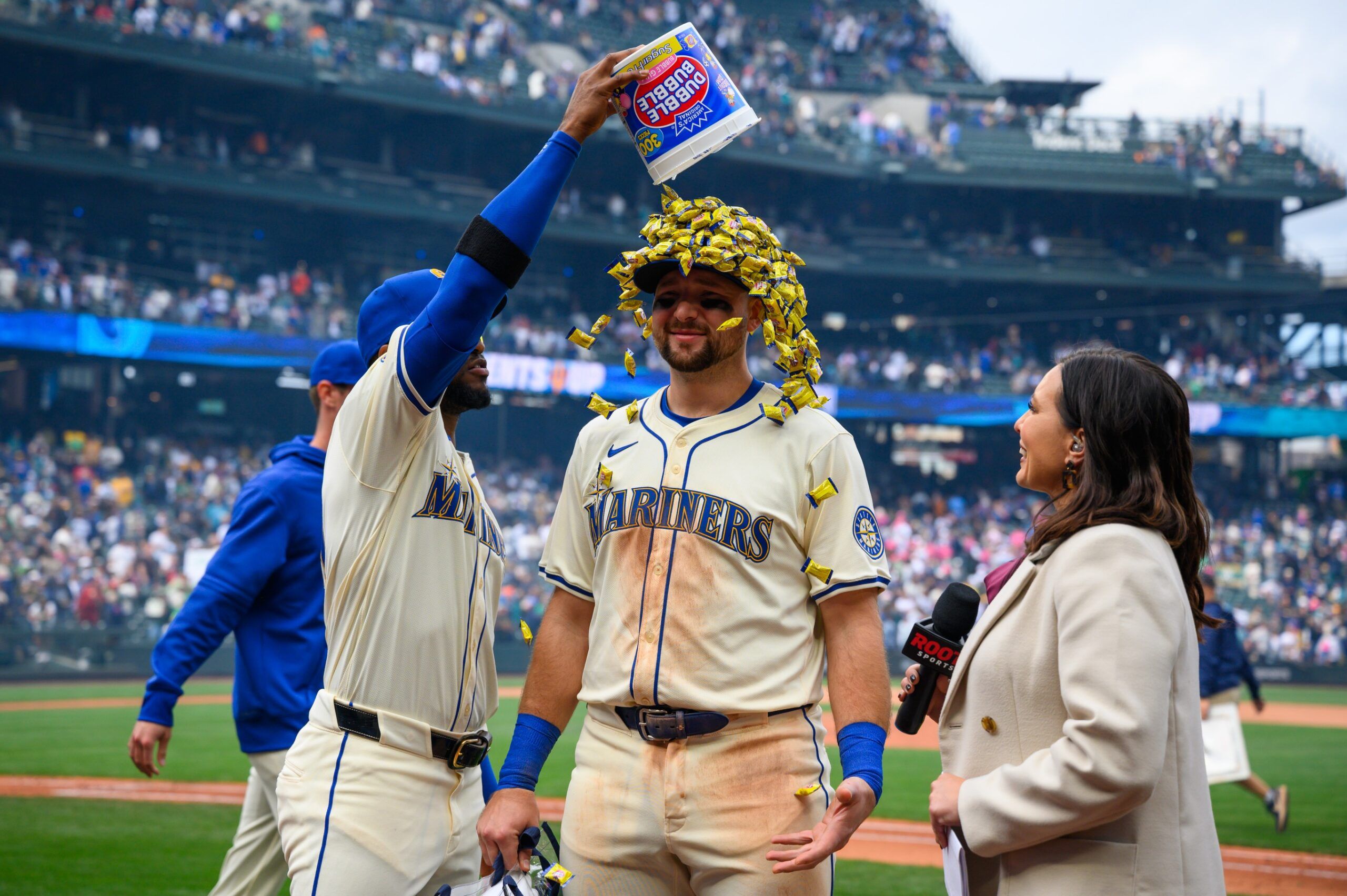 'He's Getting Traded In 2028' - Cal Raleigh's $105 Million Mariners ...