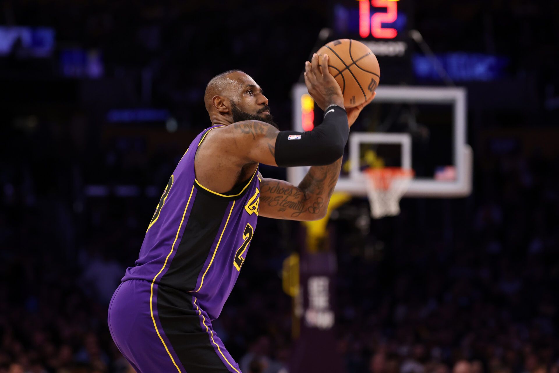 LeBron James Drops Massive Update on His Health As Lakers Target Playoff Spot | PFSN