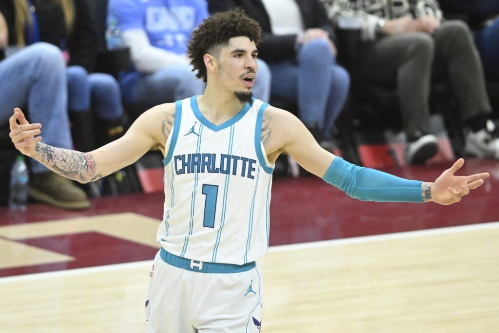 Shams Charania Reveals Massive Update on LaMelo Ball Trade Rumors ...