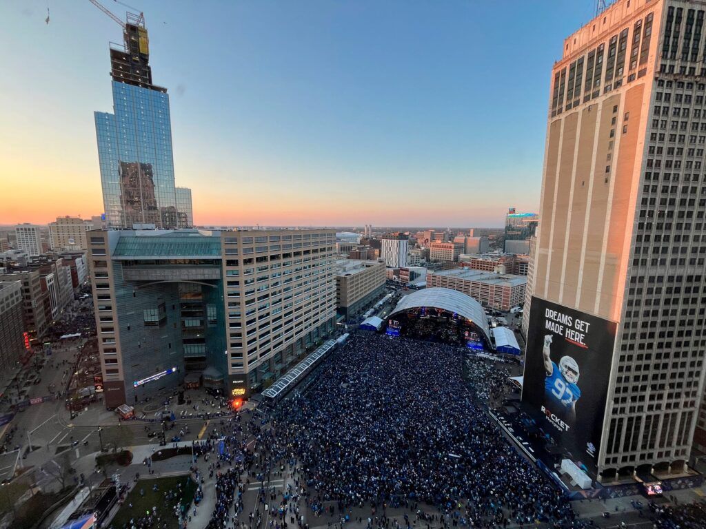 NFL Draft Rumors: NFC Team Could Trade Up for a QB Despite Return of ...