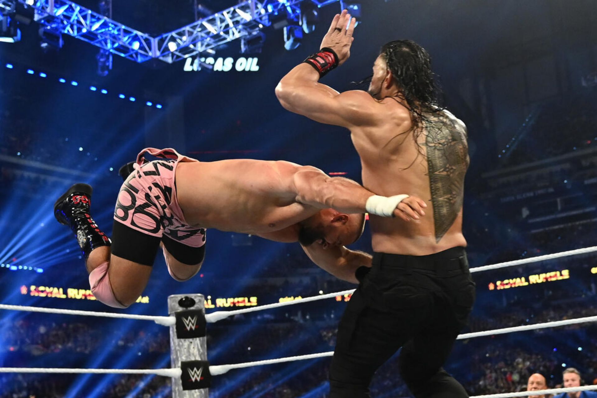 WWE Intercontinental Champion Wants To Face Roman Reigns