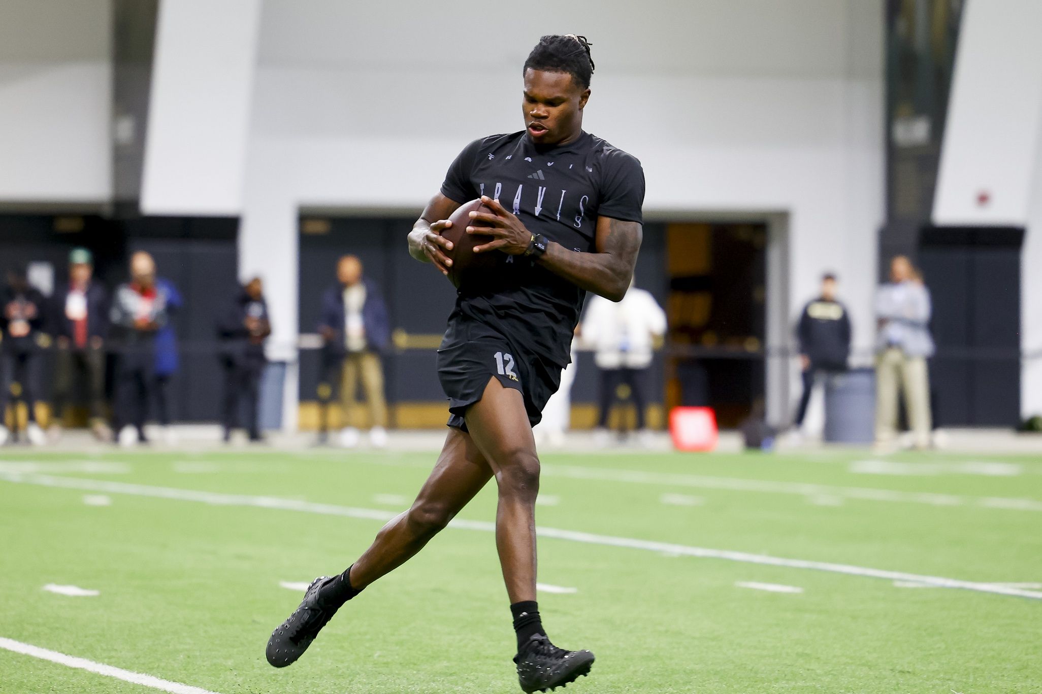 Travis Hunter Sends Strong Message to Teams About His NFL Future at ...