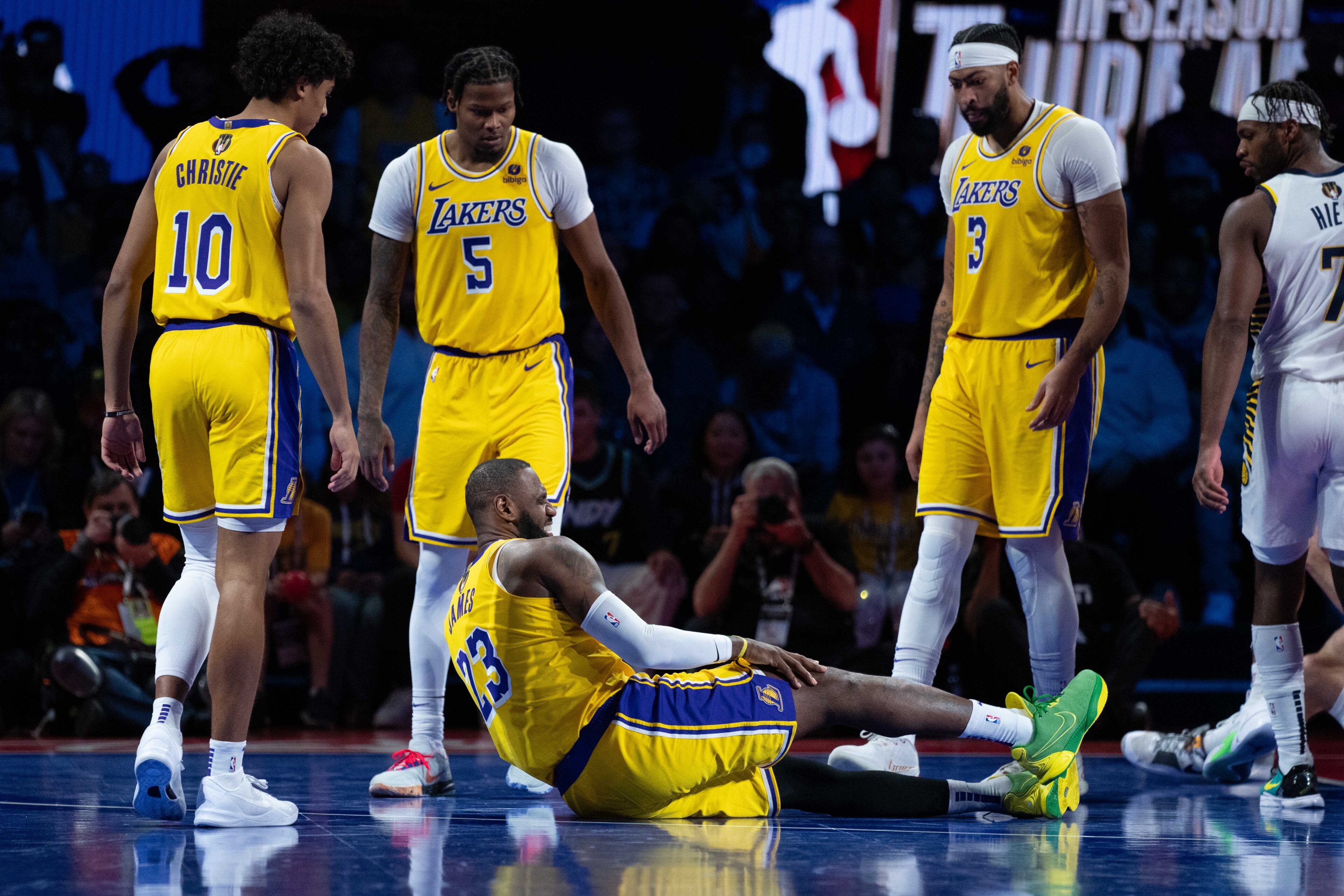 ‘Bad Acting’ – LeBron James Accused of Flopping After His Reaction to ...