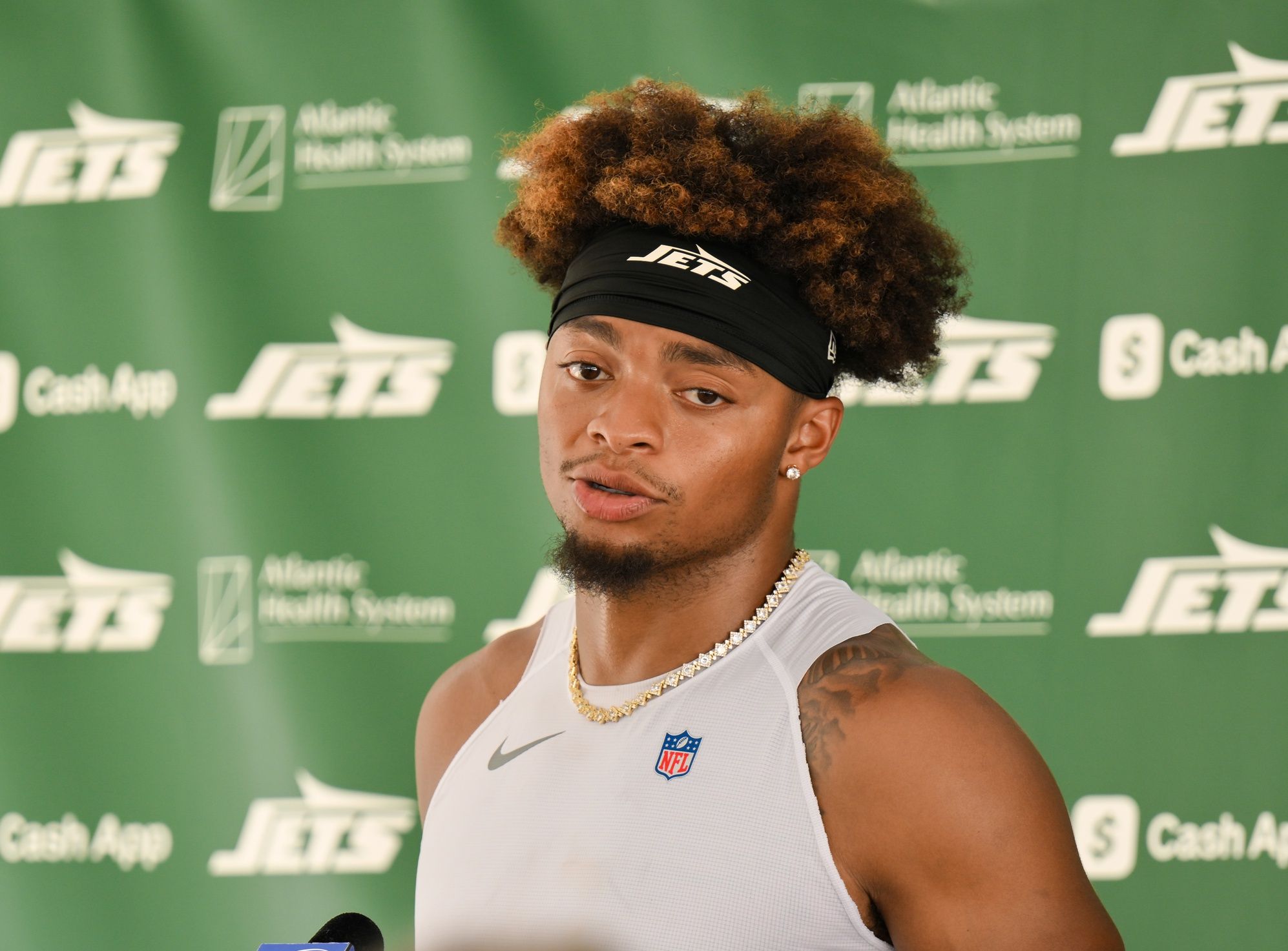 Justin Fields' Contract, Salary, and Net Worth: How Much Is the Jets QB ...