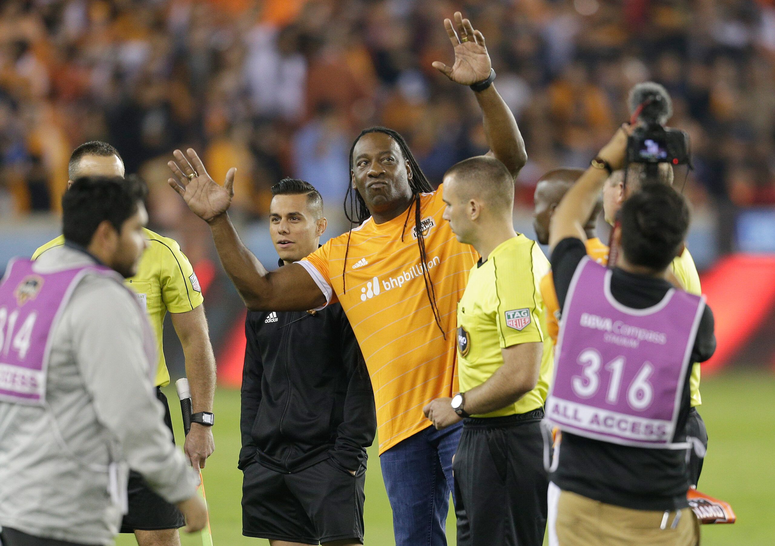 Hall of Famer Booker T Doesn’t Seem Pleased With WWE Tag Team Legends