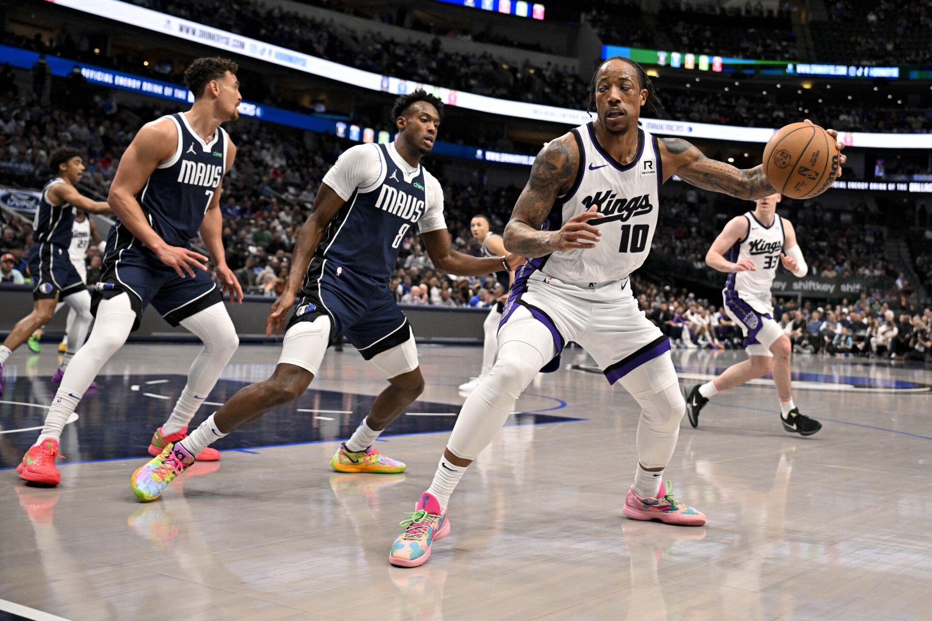 How To Watch Mavericks vs. Kings: Time, Streaming Channel, and More on NBA Play-In Clash