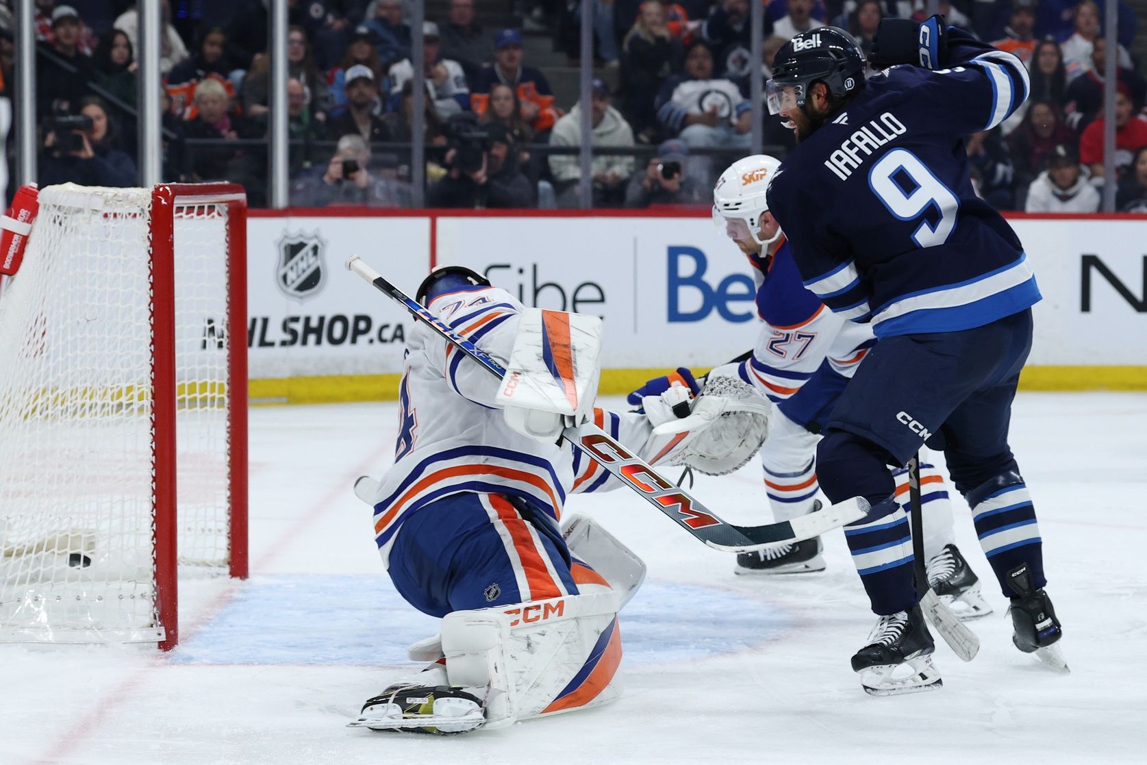 Winnipeg Jets Make Shrewd Move, Lock Down Key Forward With Massive ...