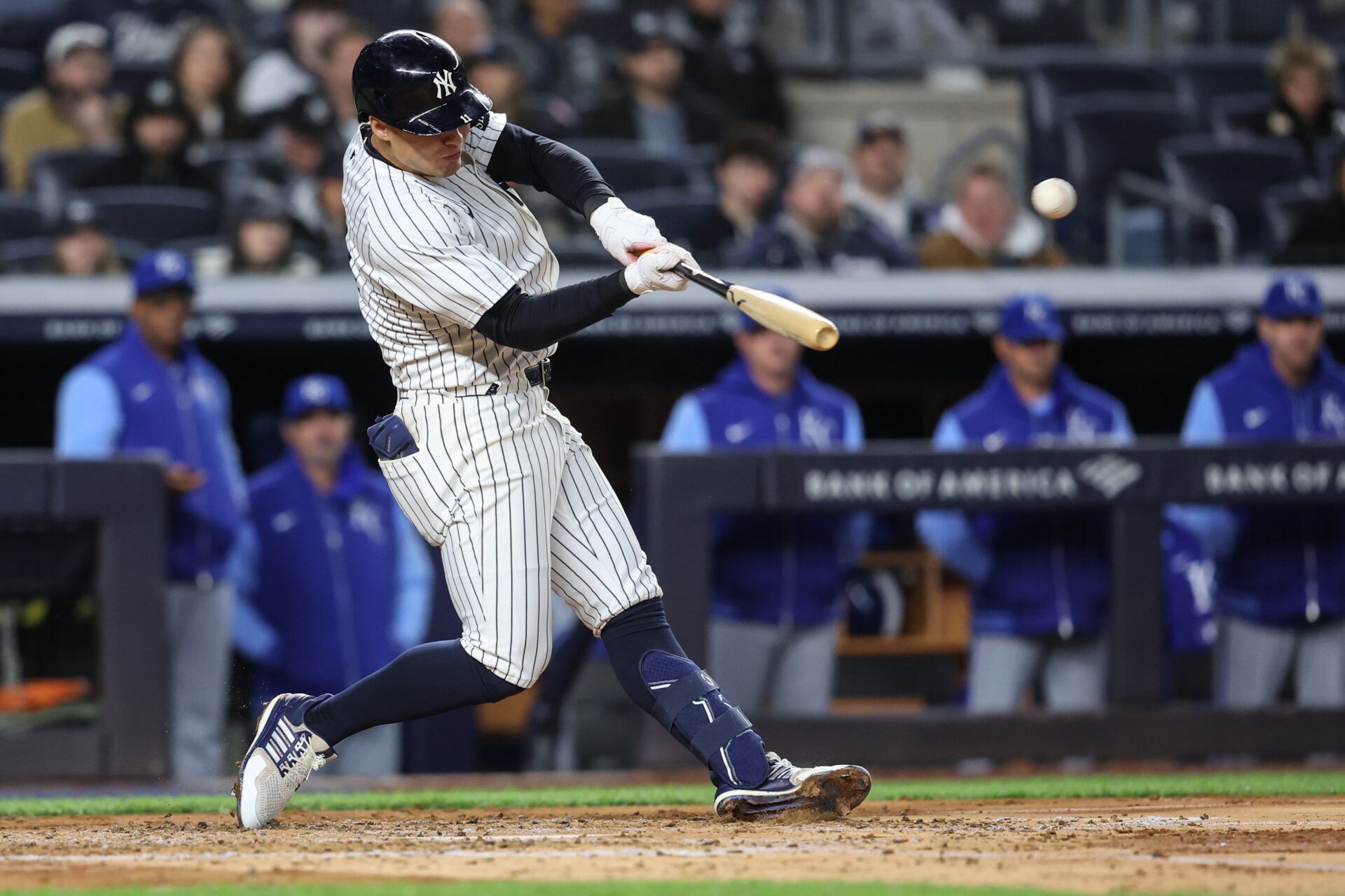 Yankees Fans Sound Off as Anthony Volpe’s Bat Goes Ice Cold Yet Again ...