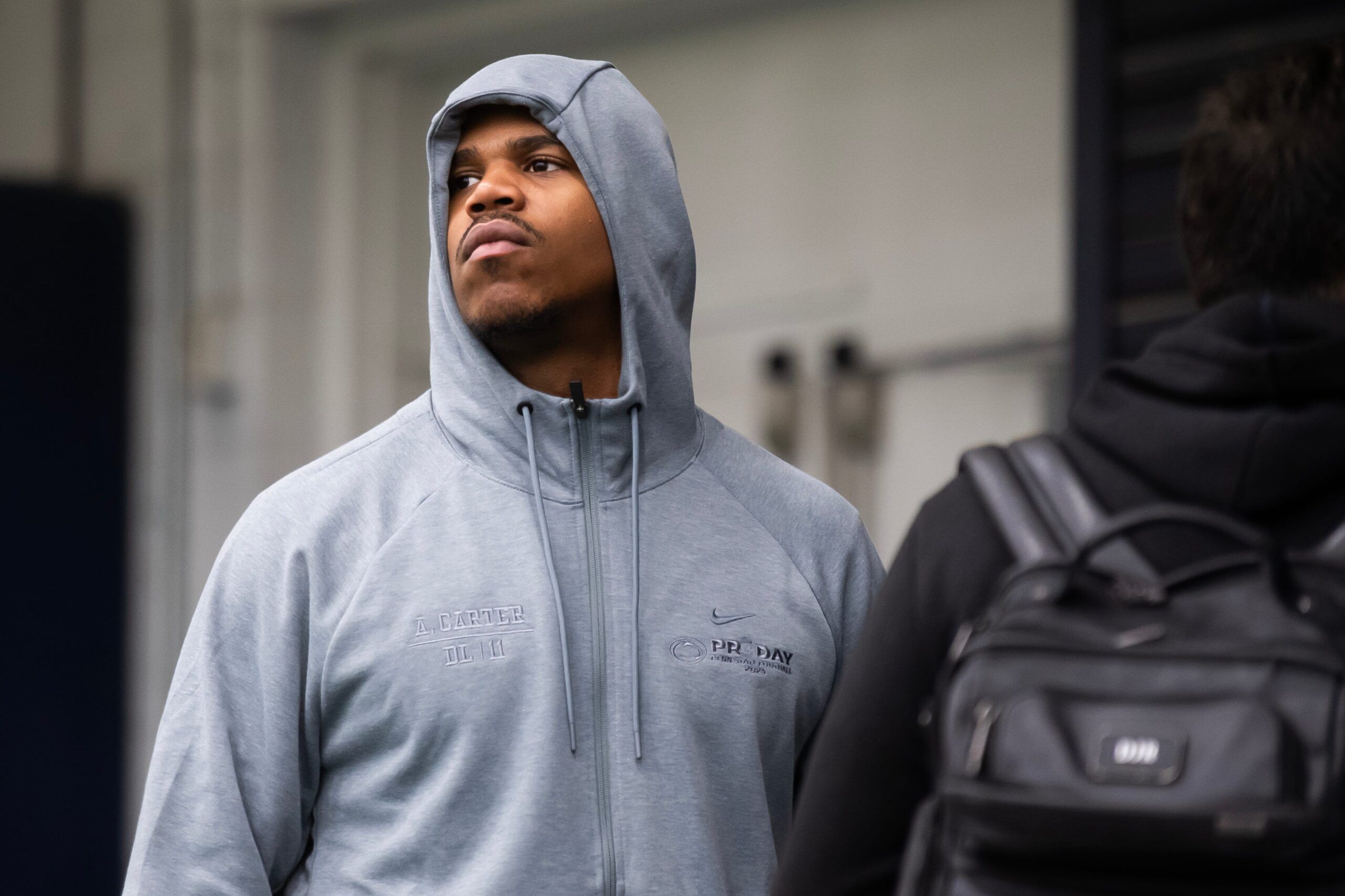 Does Abdul Carter Have a Girlfriend? Examining the EDGE's Dating Life ...