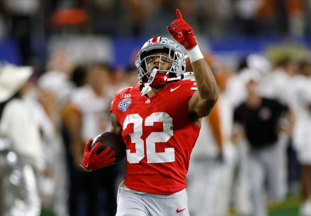 Who Are TreVeyon Henderson's Siblings? Get To Know the Ohio State RB's ...